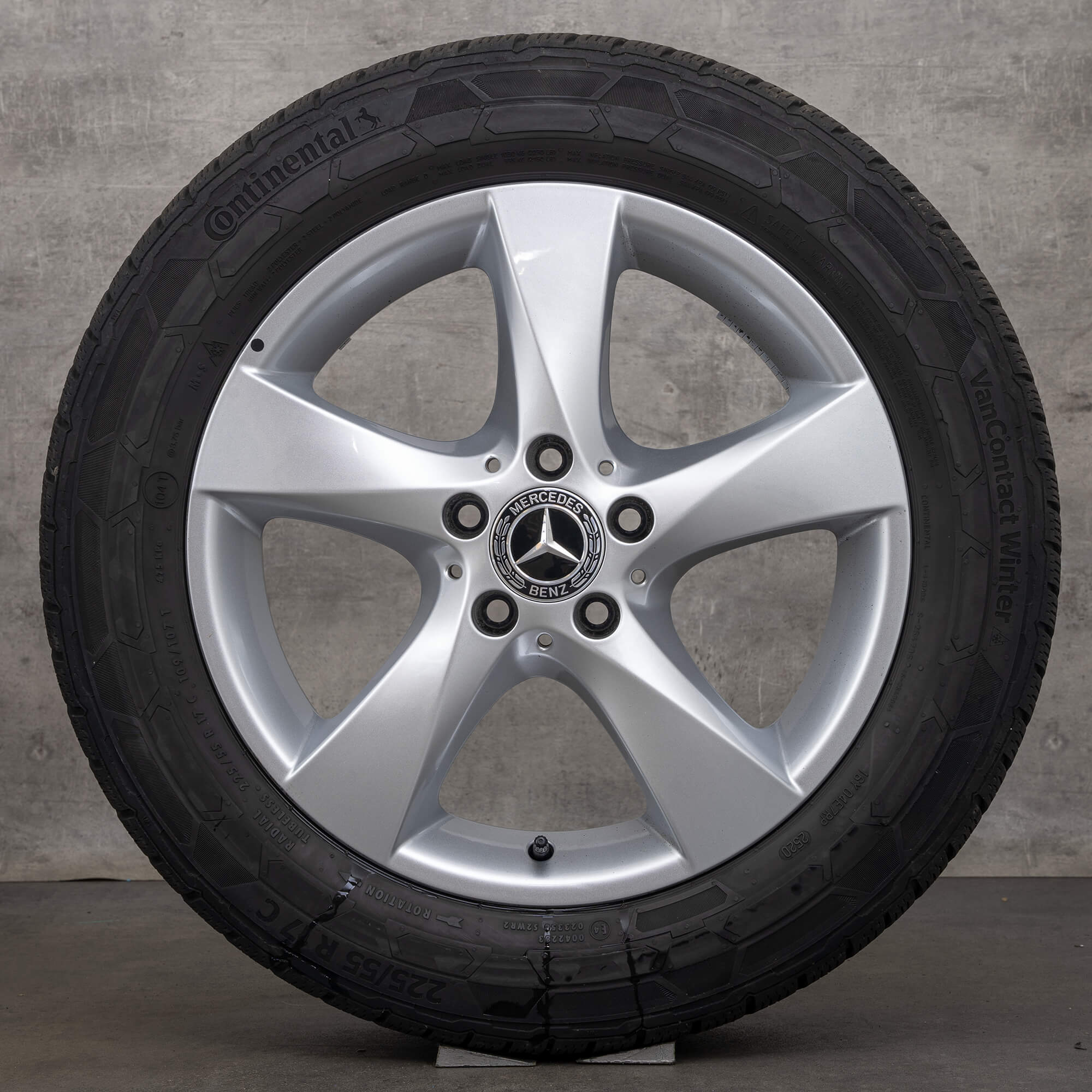Mercedes Benz V-Class W447 Vito Viano winter wheels 17 inch rims tires