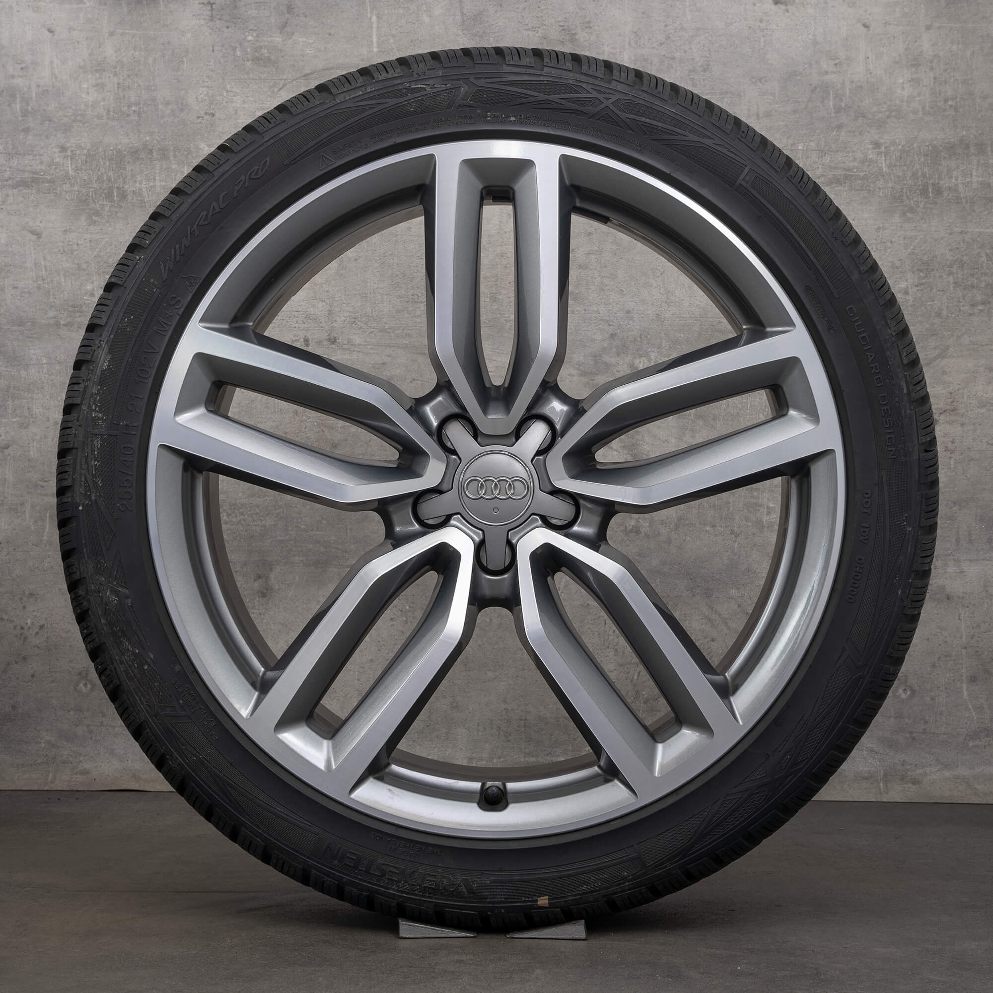 Audi Q5 SQ5 8R winter wheels tires 21 inch rims 8 mm 8R0601025AM S line