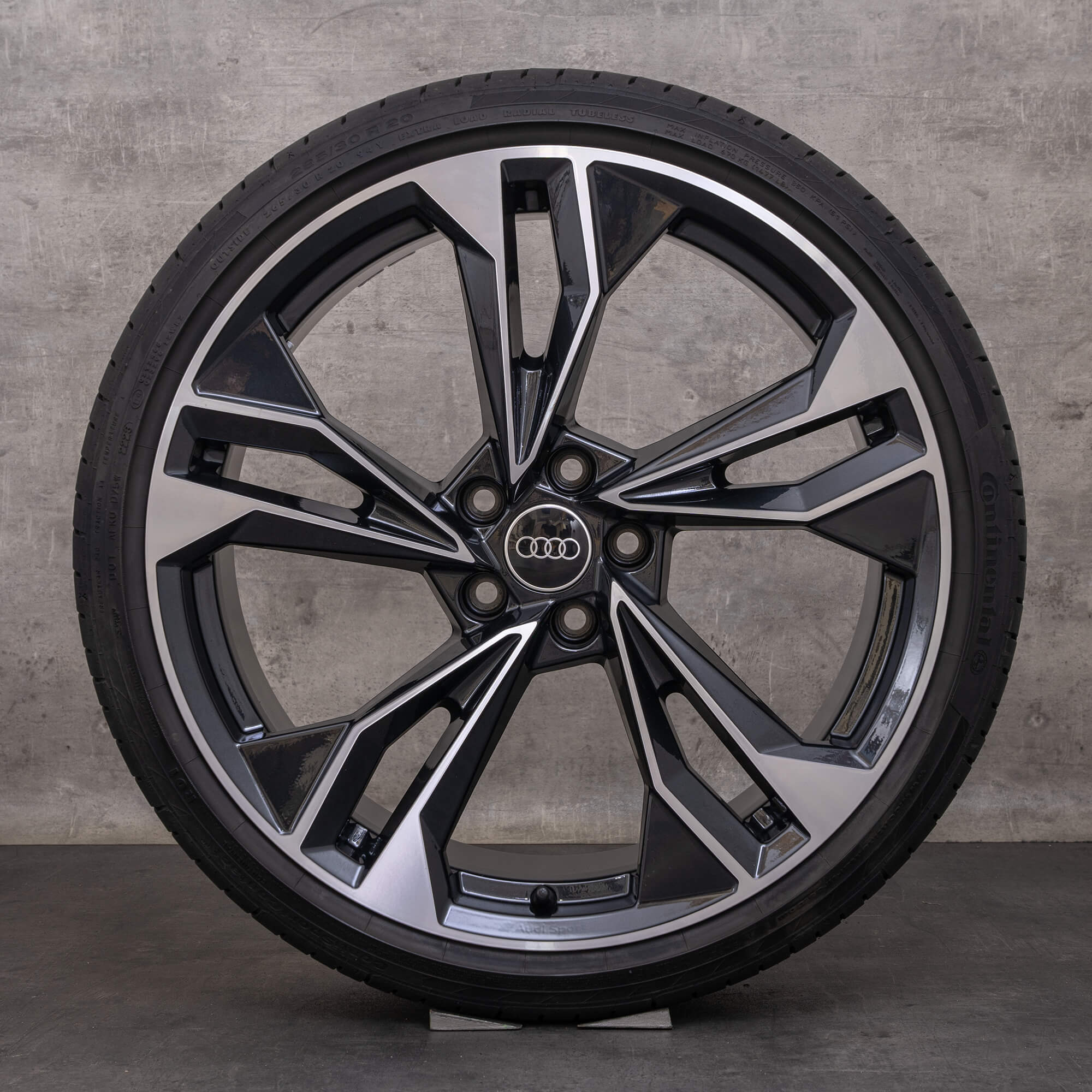 Originais Audi A5 S5 F5 8W B9 20 polegadas pneus de verão 8W0601025EQ ...