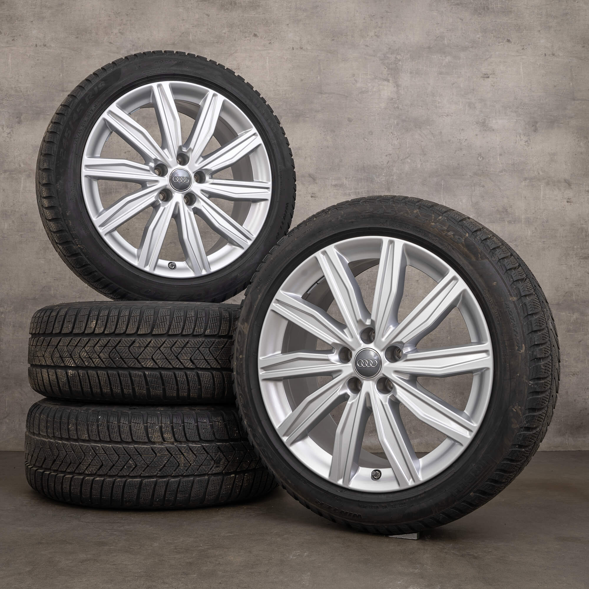 Original Audi A6 S6 4K C8 19 Zoll Felgen Winterreifen 4K0601025M silber