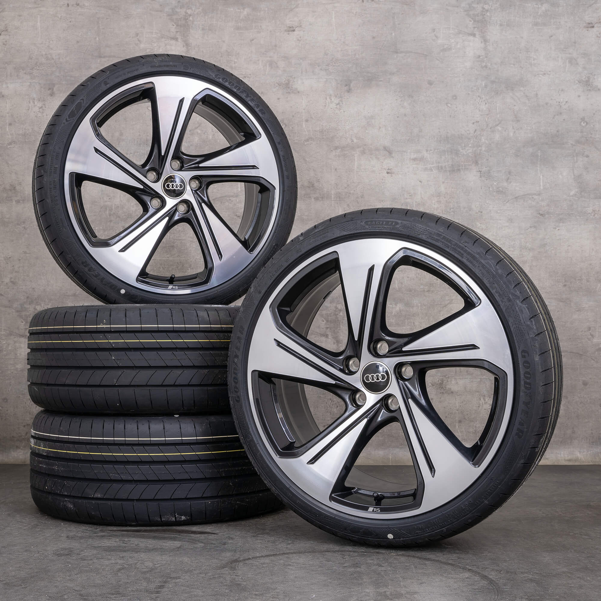 Originali Audi A3 S3 cerchi invernali 19 pollici 8Y RS Multi Spoke ...