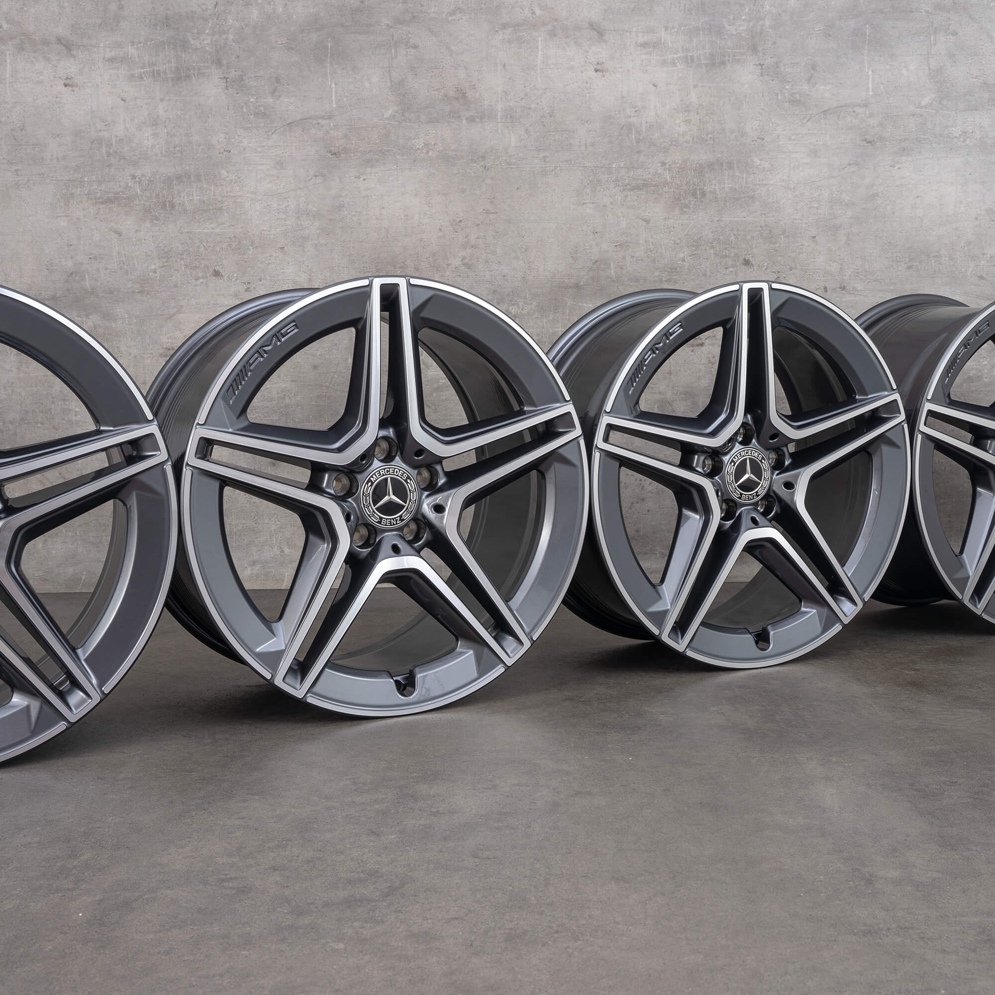OEM AMG Mercedes W223 V223 19 inch rims A22347011300 NEW