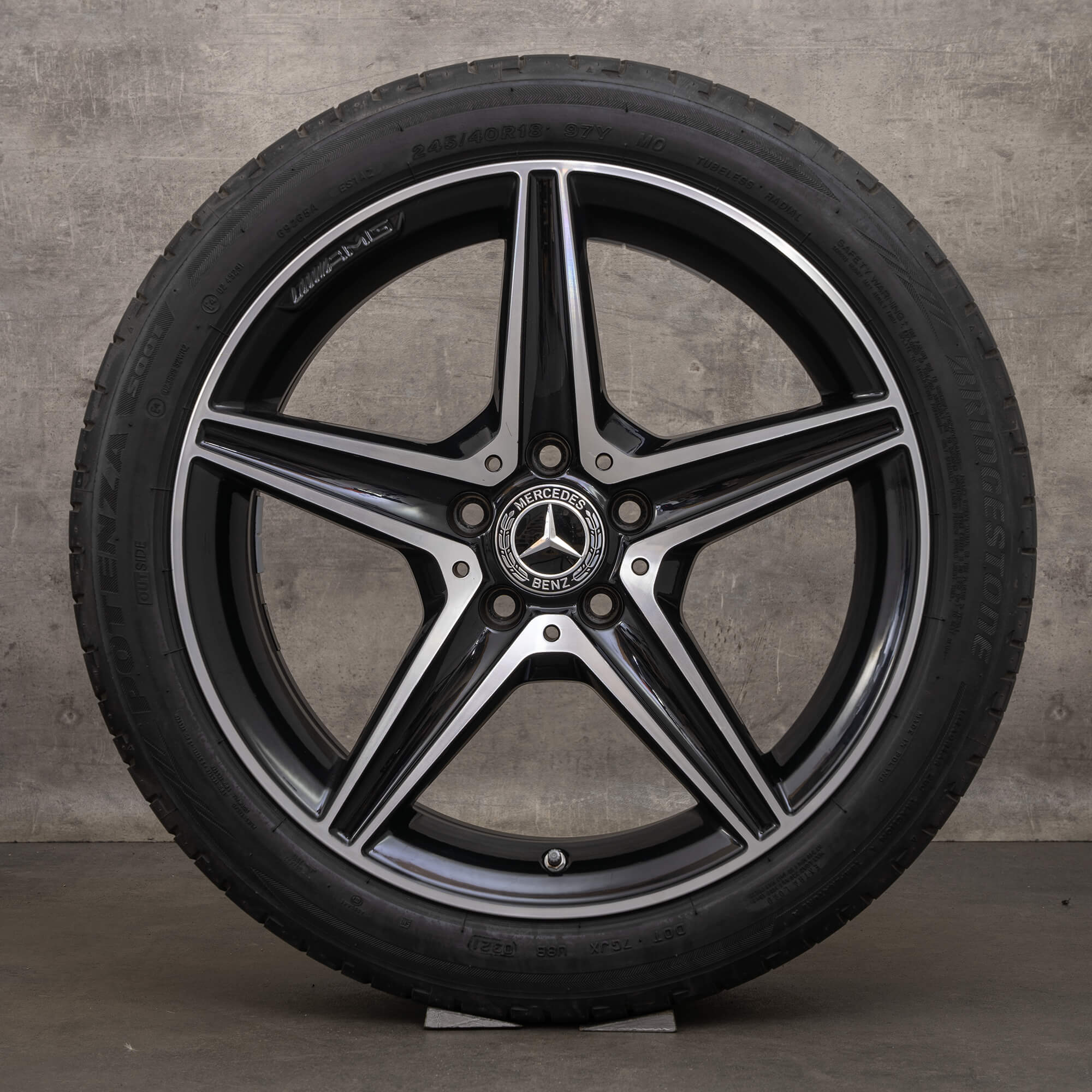 Original AMG Mercedes W205 S205 C205 A205 18 inch summer tires A2054011100