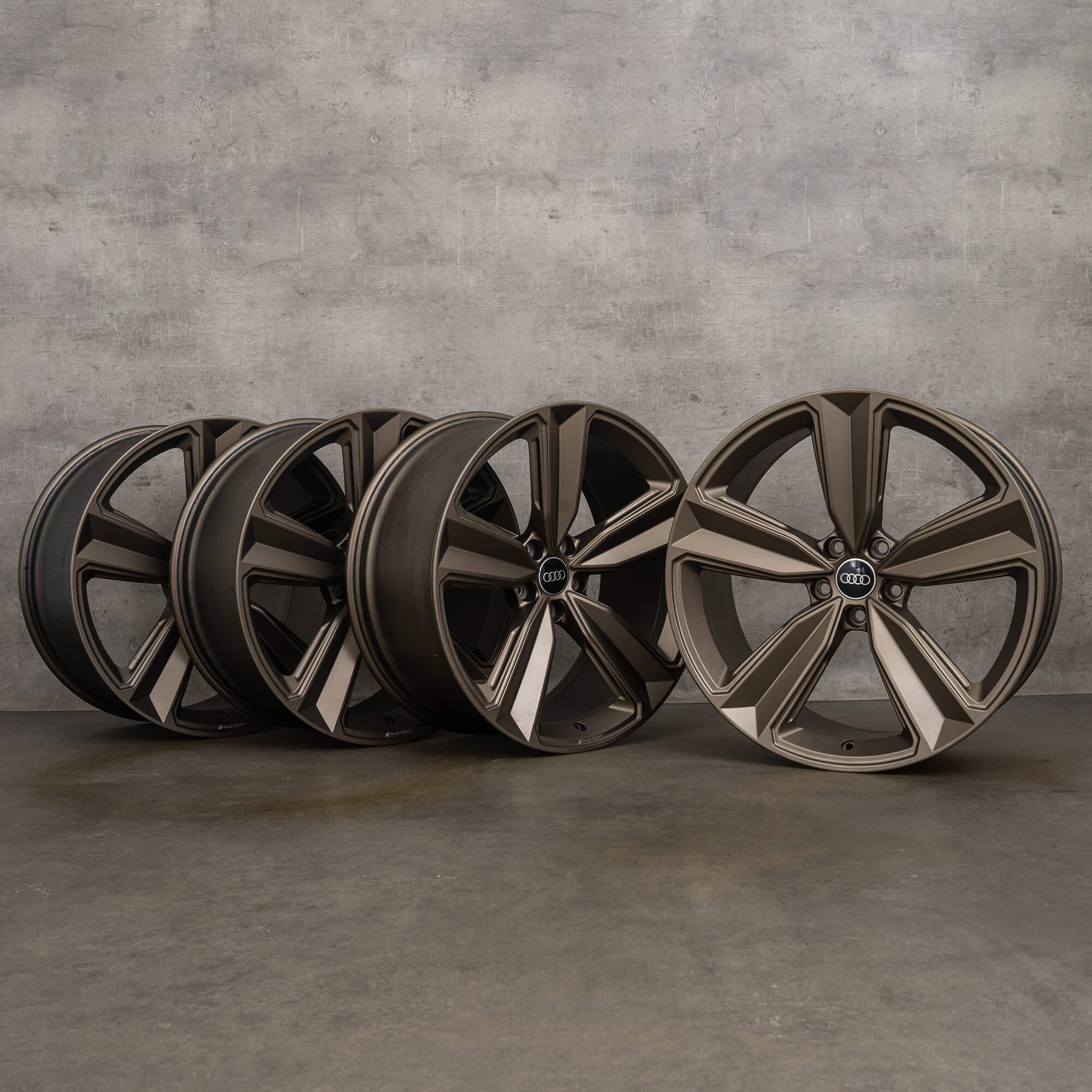 OEM Audi RS4 B9 8W RS5 F5 20 inch rims 8W0601025FQ aluminum Peak bronze