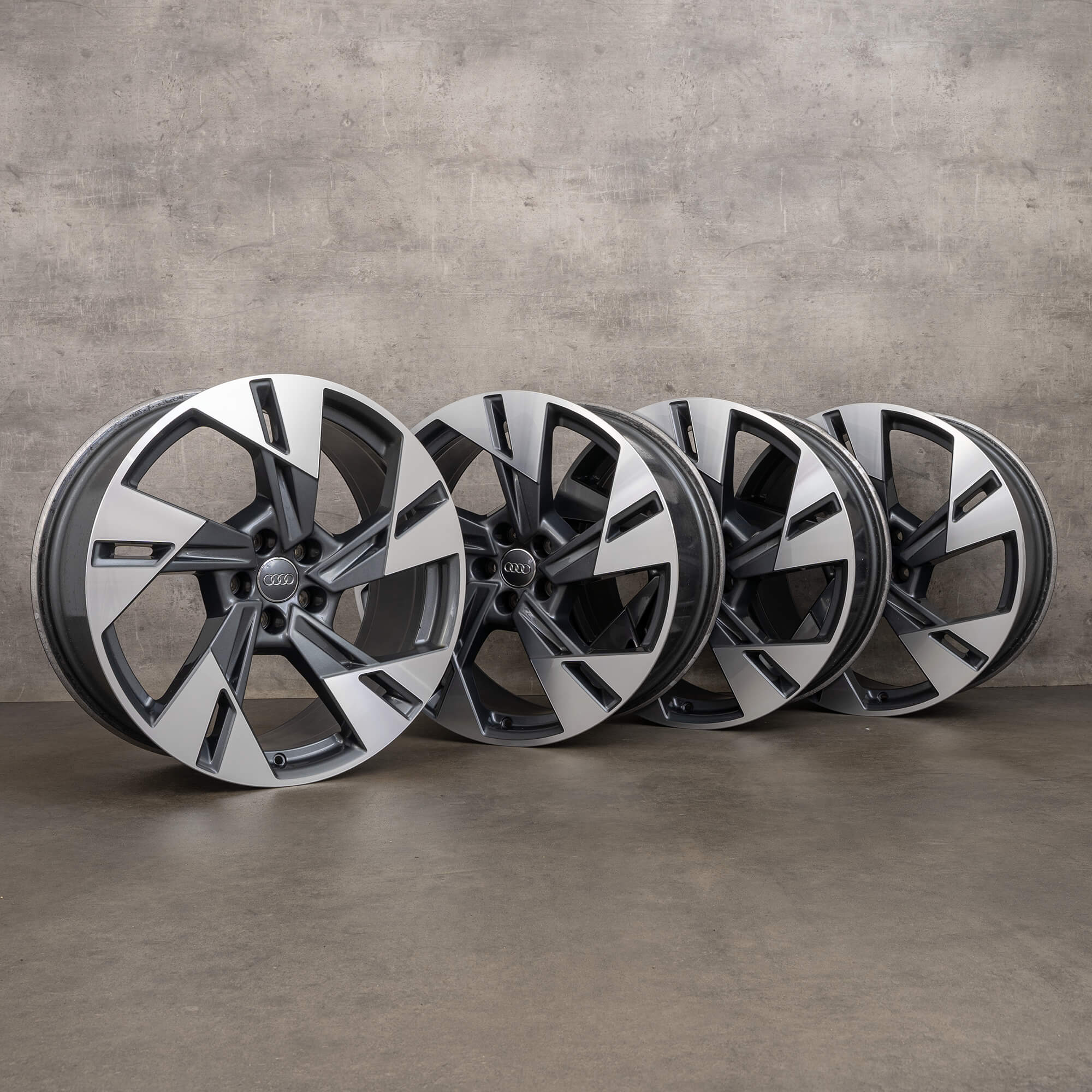 Original Audi e tron GE Q8 e tron 20 Zoll Felgen Dynamik 4KE601025T ...