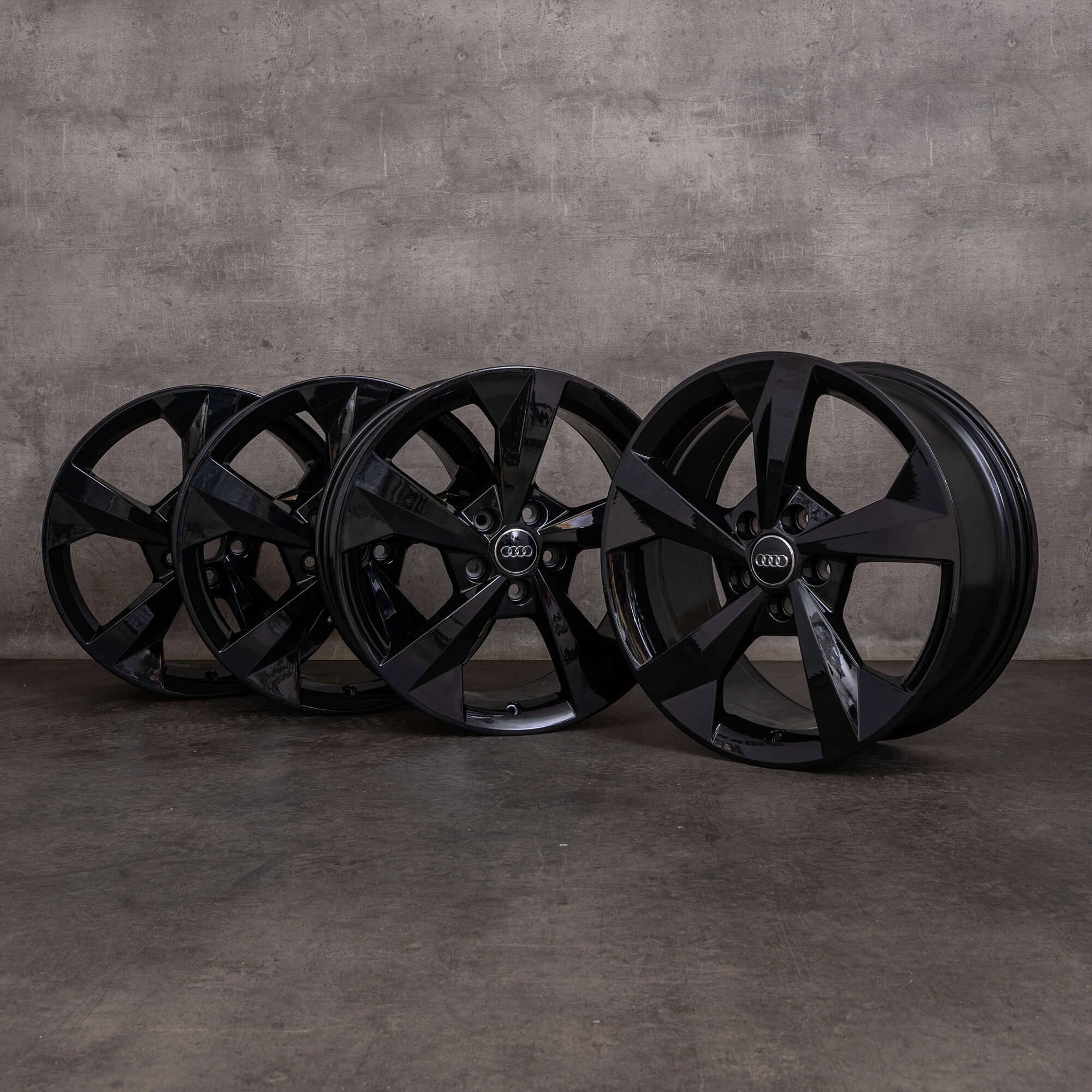 OEM Audi A3 S3 Rims 18 inch 8Y 8Y0601025J black glossy