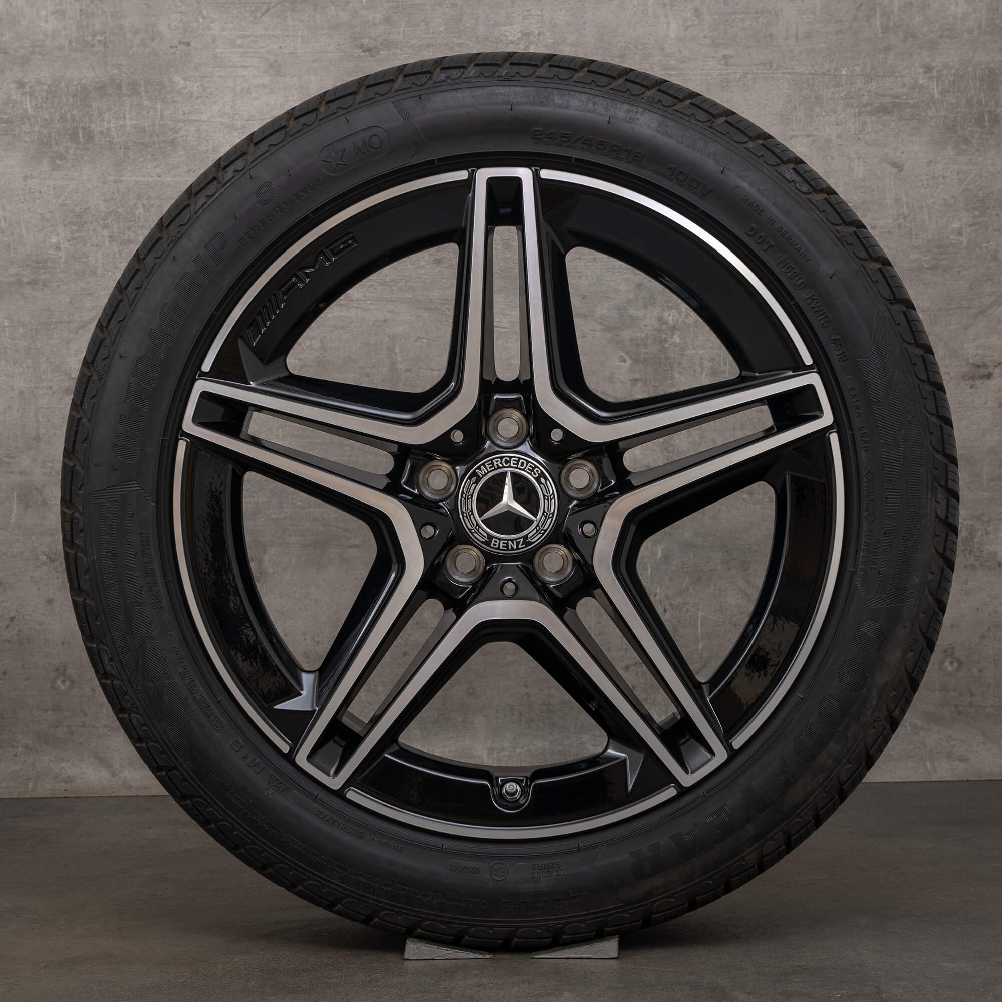 Mercedes Benz AMG E-Class W213 W238 winter tires 18 inch rims A2134016300