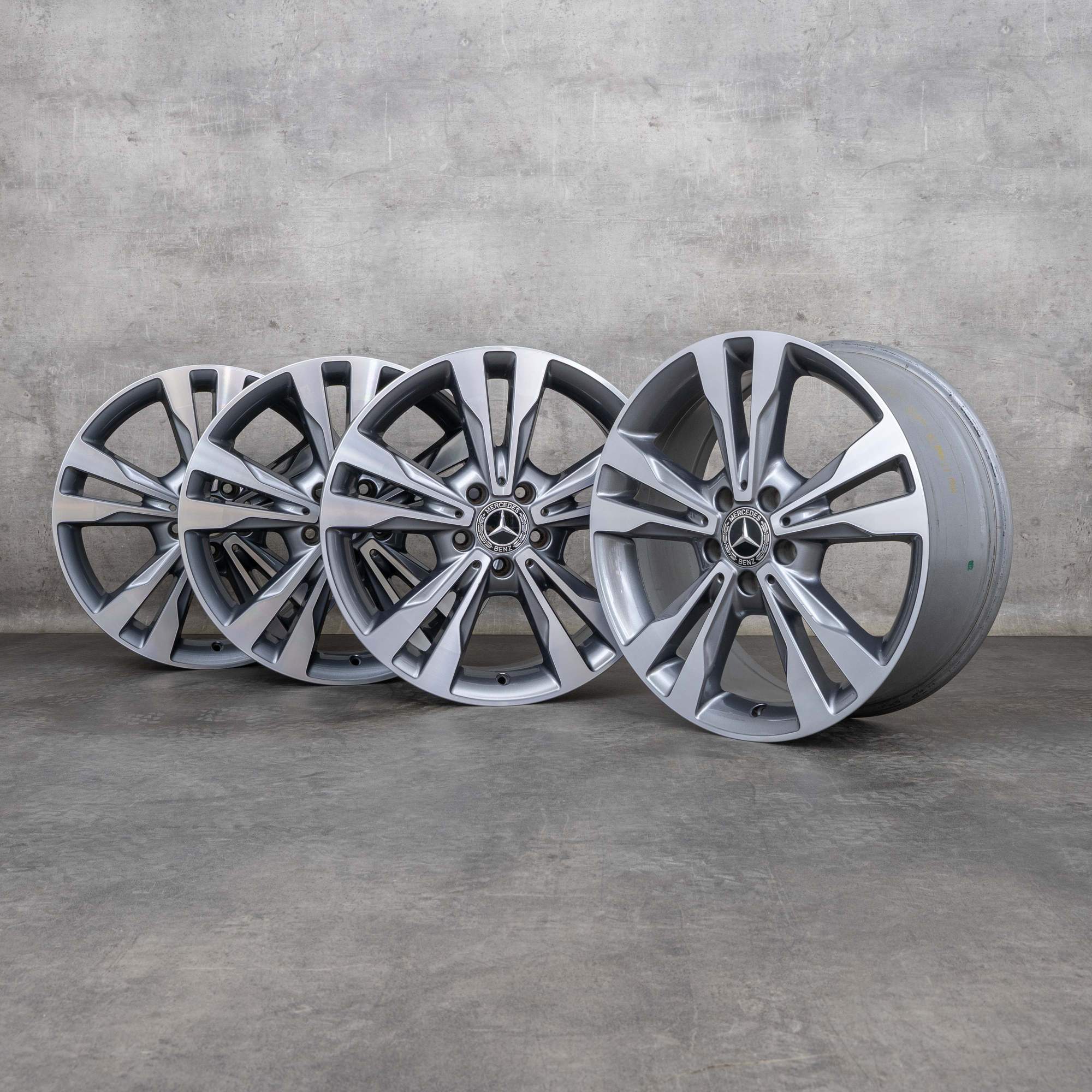 OEM Mercedes Benz C-Class Rims 18 inch W205 S205 C205 A205 A2054012802 ...