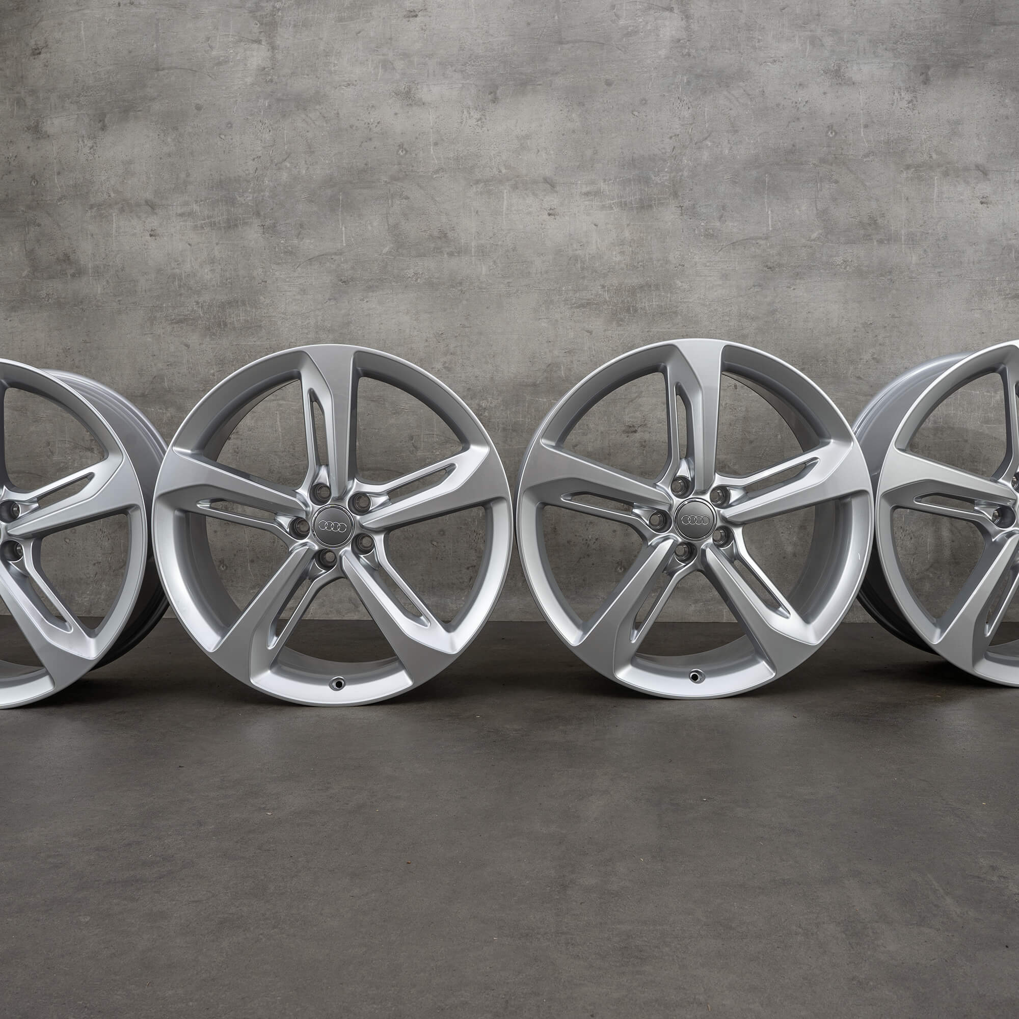 Audi 21 Zoll Wheels A7 S7 RS7 4G Alu Wheels 4G8601025AP Blade NEW