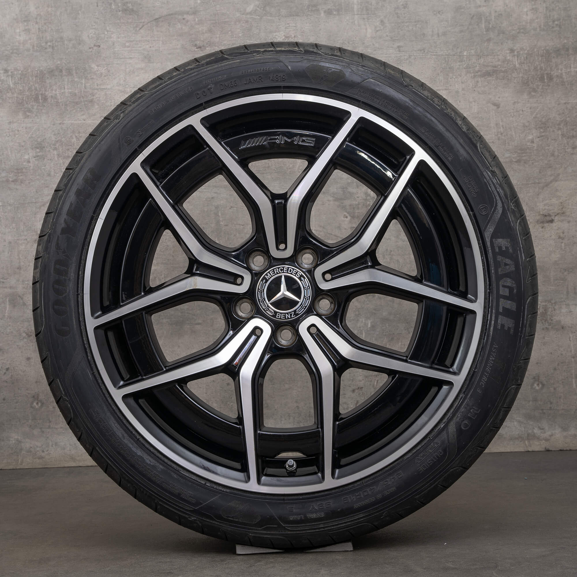 AMG Mercedes Benz E Class W213 W238 summer wheels 19 inch rims tires