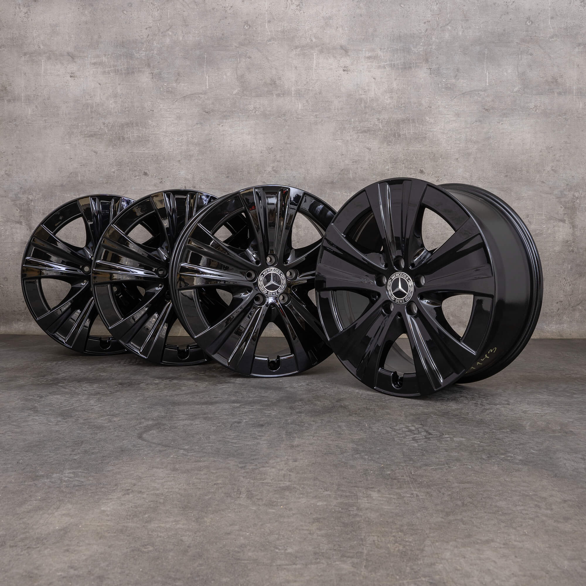 OEM Mercedes Benz E-Class Rims 18 inch W213 S213 C238 A238 A2134013700 ...