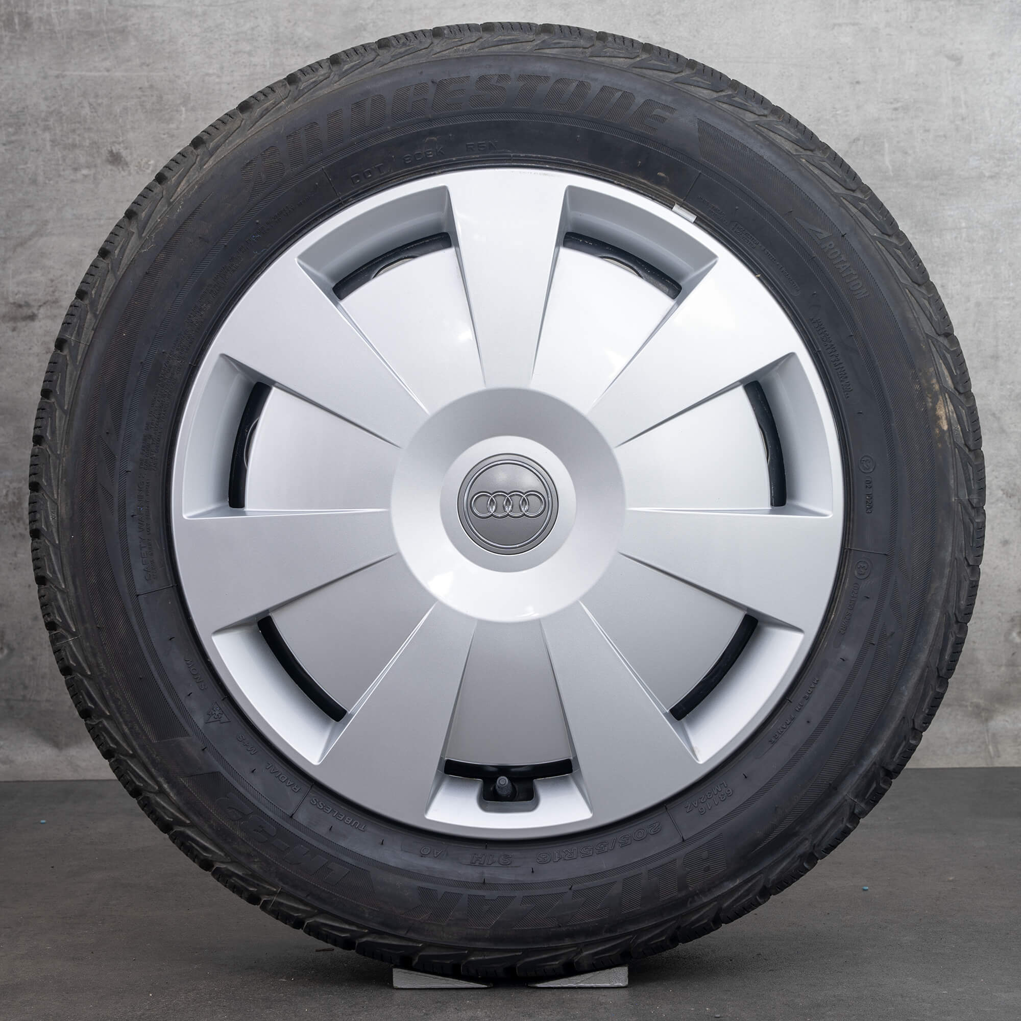 Audi 16 inch steel rims A3 8V winter tires OEM wheels 5Q0601025BG