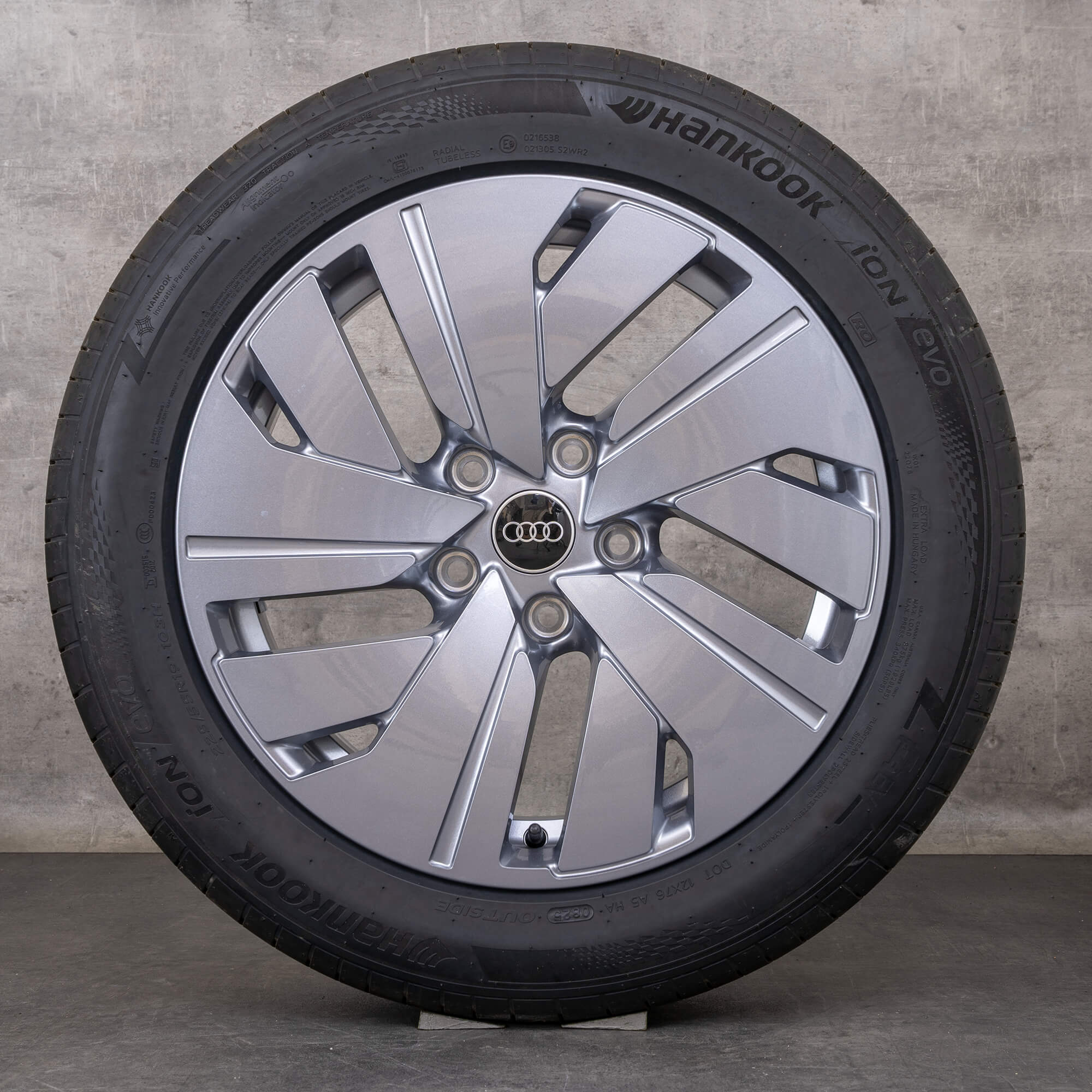 Original Audi A6 e-tron ráfky na auto 19palcová letní kola GH 85E601025 ...