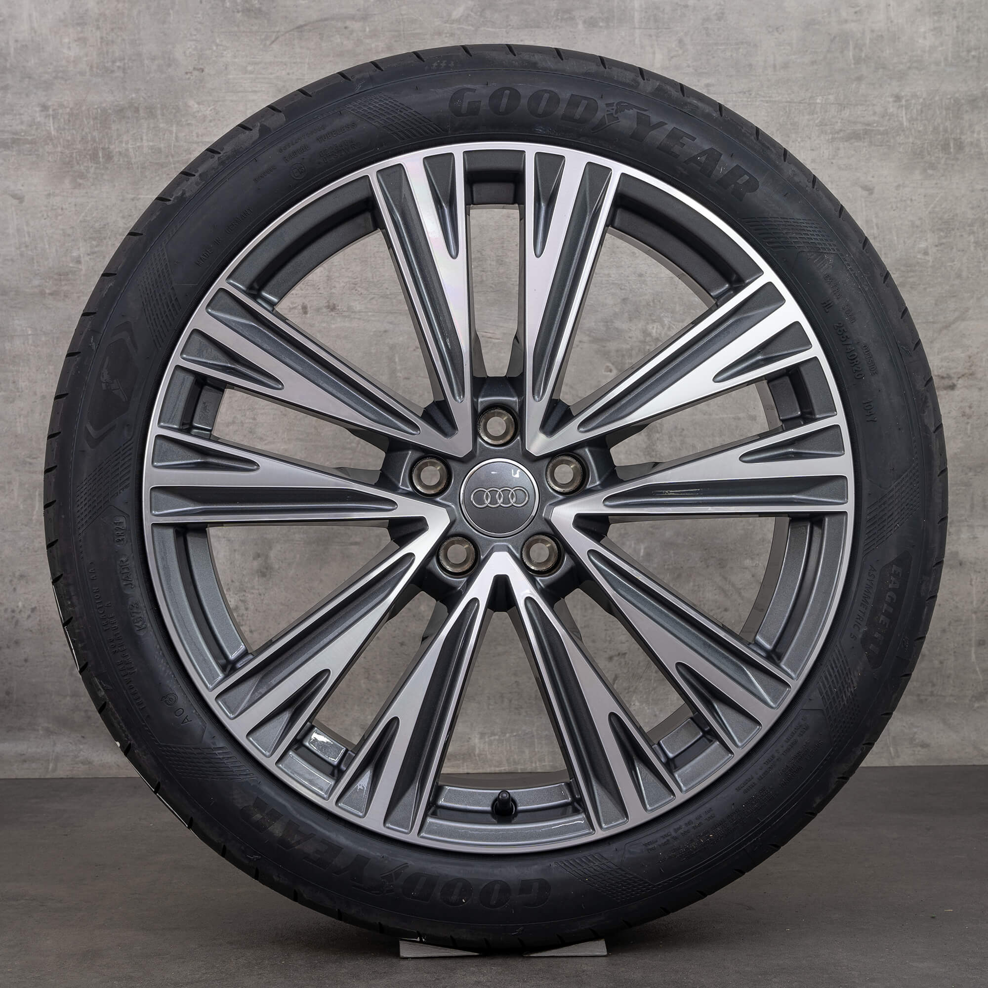 Audi A6 S6 4K C8 summer wheels 20 inch rims tires 4K0601025EG New