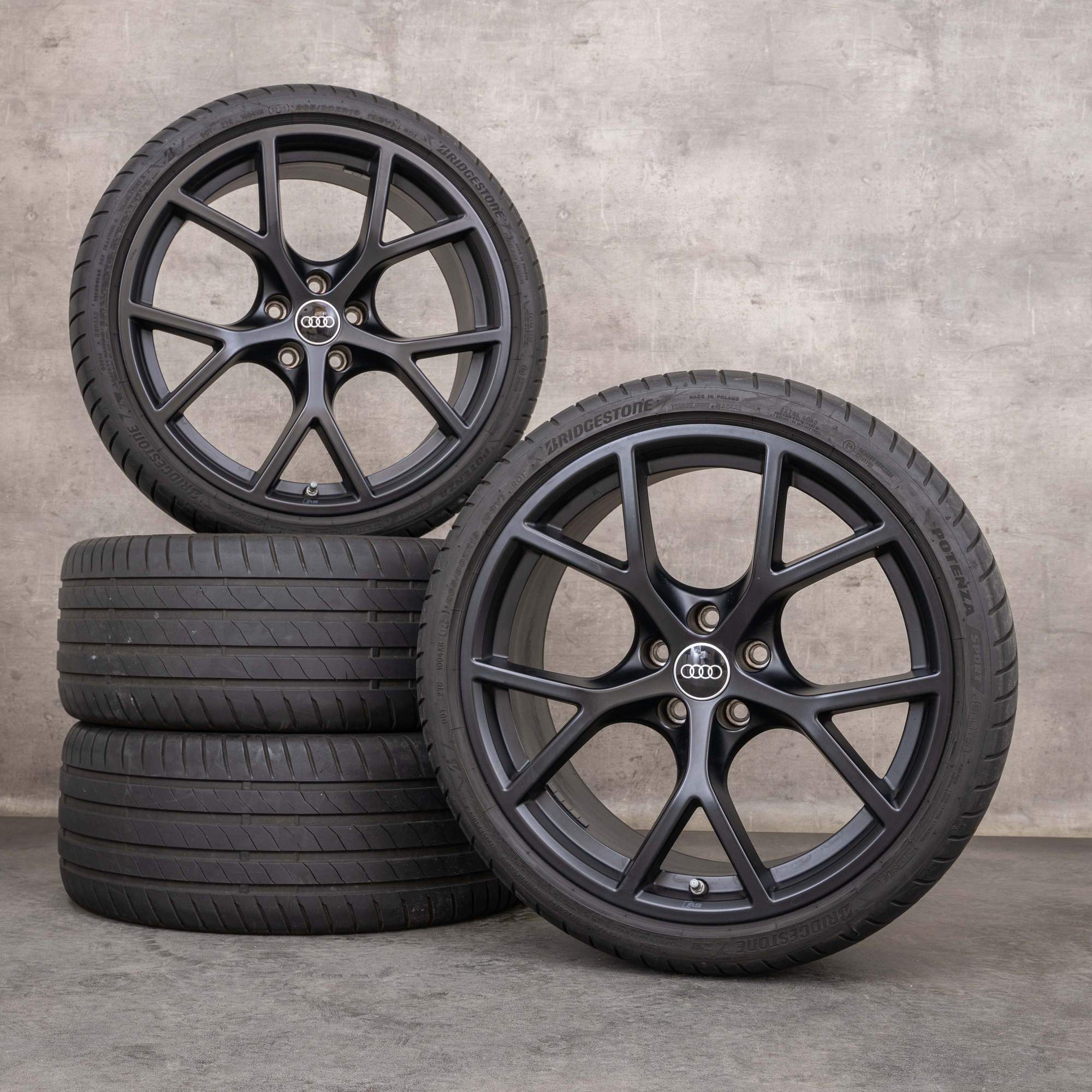 Originale Audi RS3 vinterdæk med fælge 19 tommer 8Y RS 8Y0601025BP ...