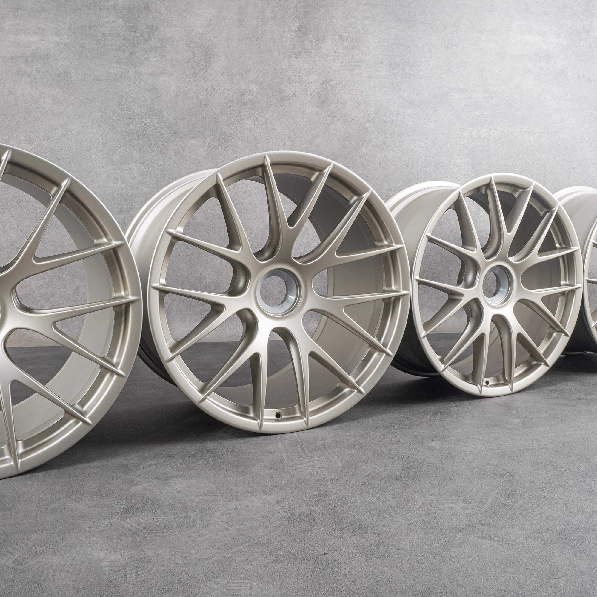 OEM Porsche 991 GT3 GT2 RS 20 21 inch 99104460338 Magnesium Weigold New