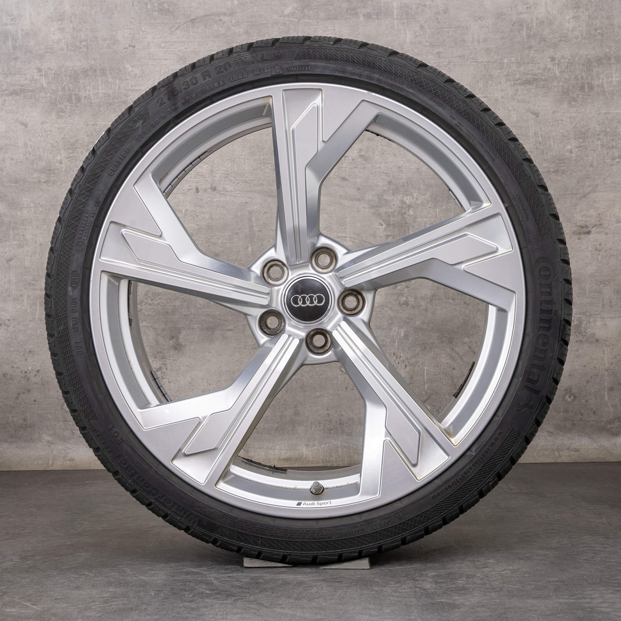 OEM Audi RS4 RS5 snow tire packages 20 inch B9 8W F5 rims Flag ...