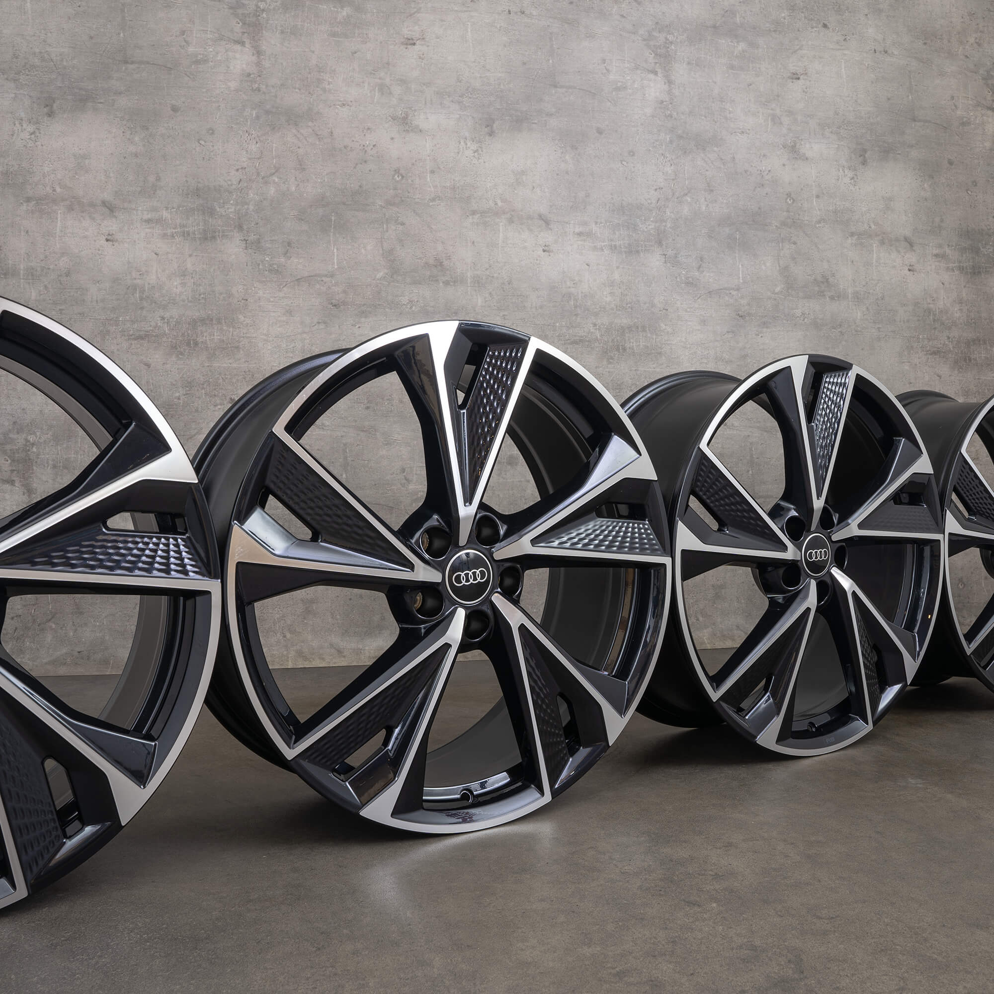 Audi A6 S6 4K C8 21 inch rims 4K0601025AS anthracite black glossy NEW