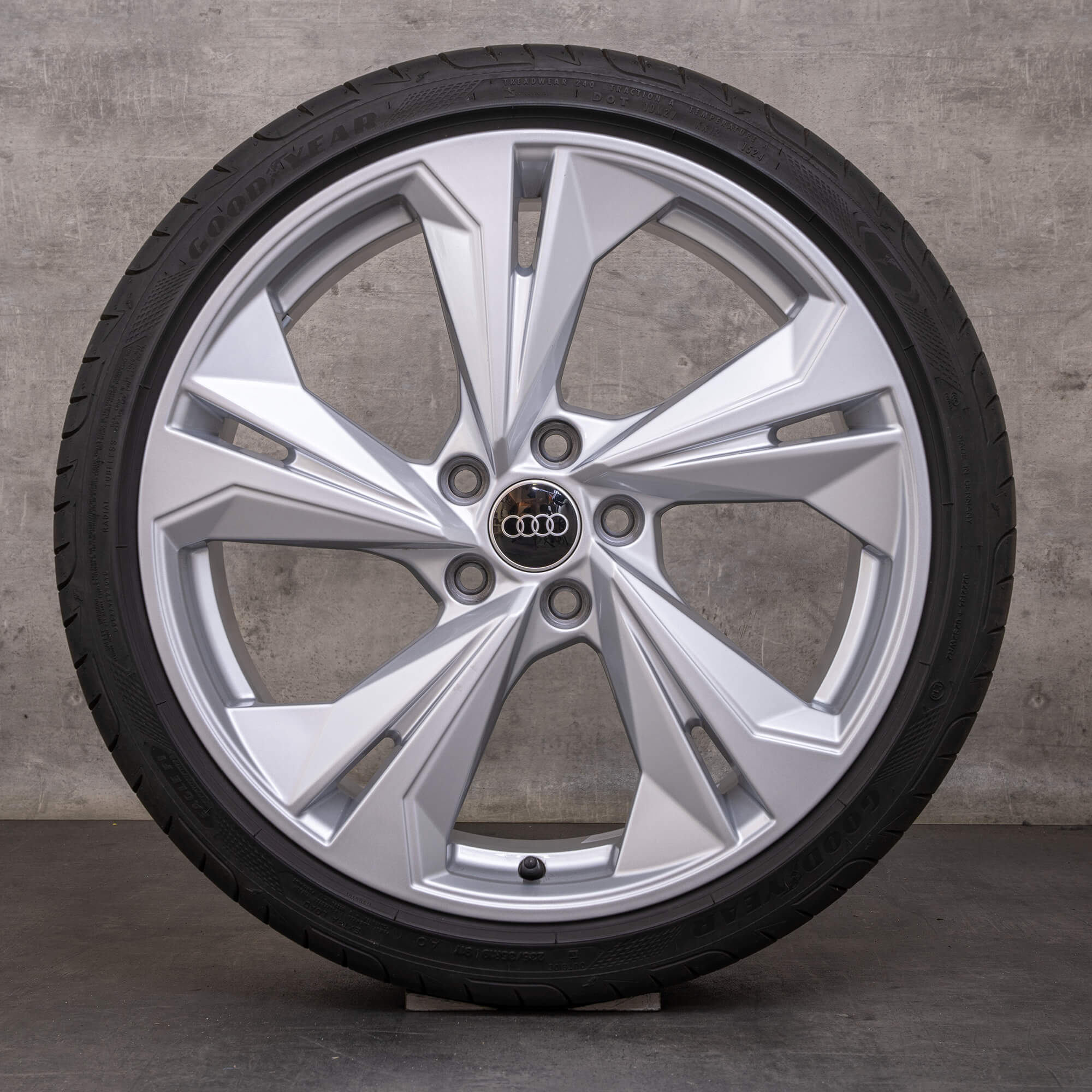 OEM Audi A3 S3 snow tire packages 19 inch 8Y rims 8Y0601025K silver glossy