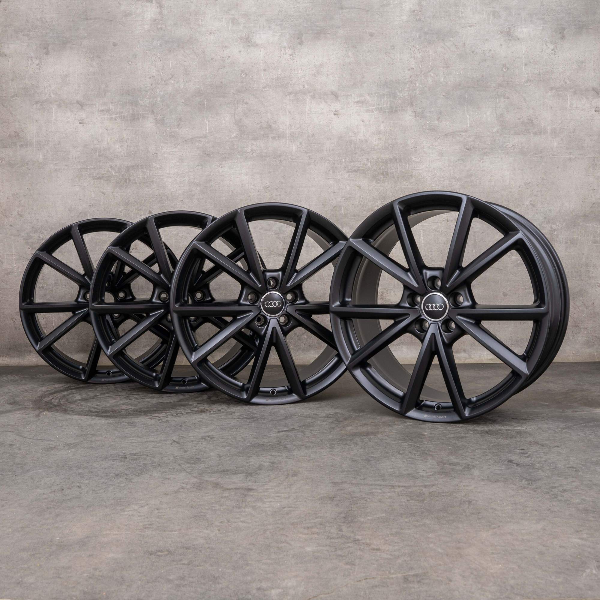 Original Audi TT TT S TT RS Felgen 20 Zoll 8S 8S0601025P schwarz matt