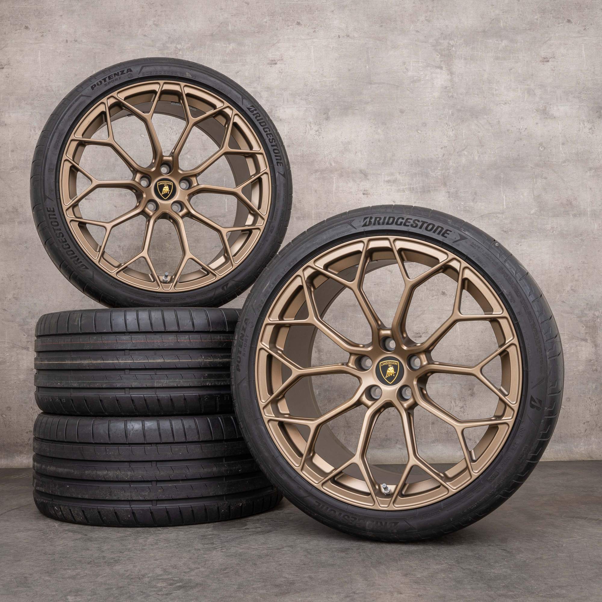 Jantes d'origine Lamborghini Huracan 20 pouces pneus été jantes Giano ...