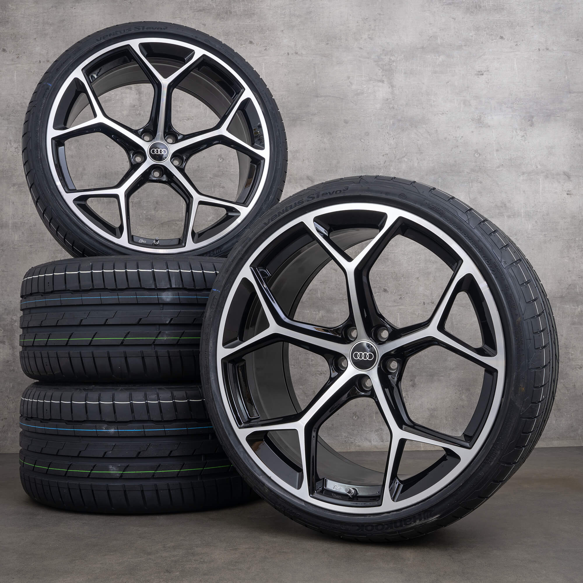 Audi RS6 & 7 4K C8 summer wheels 22 inch rims tires 4K0601025BM