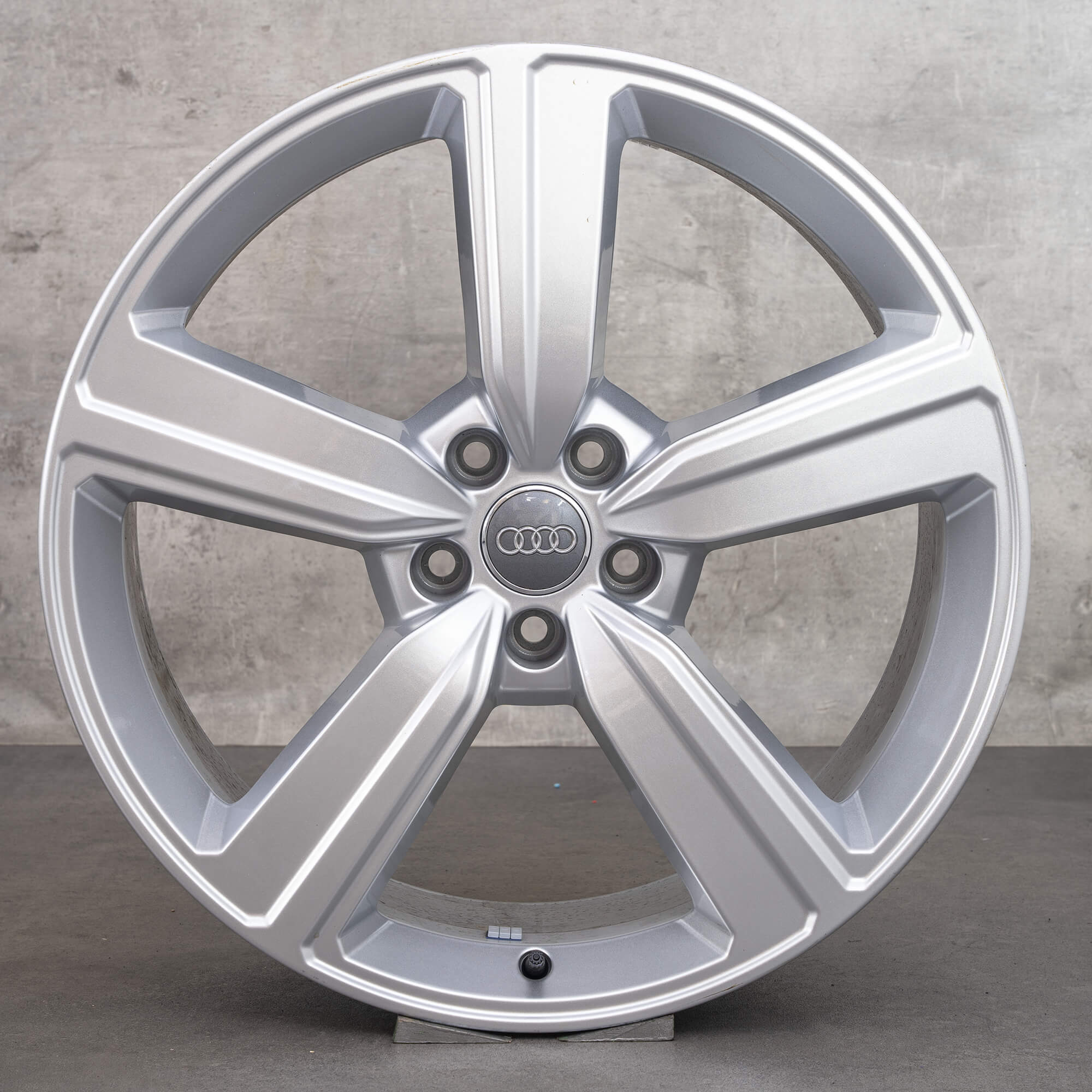 Audi 20 Inch Rims Q8 E Tron Ge Alloy 4ke601025s 9 0 X Et 38 New
