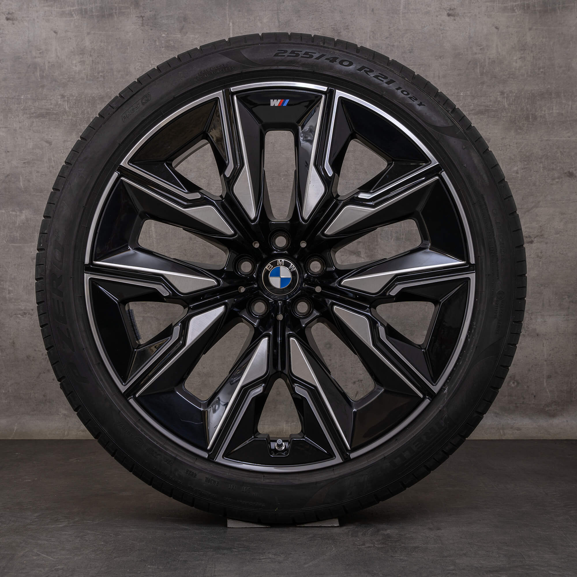 OEM BMW 7 Series i7 X3 Rims 21 inch G70 G45 summer wheels Styling 909 M ...