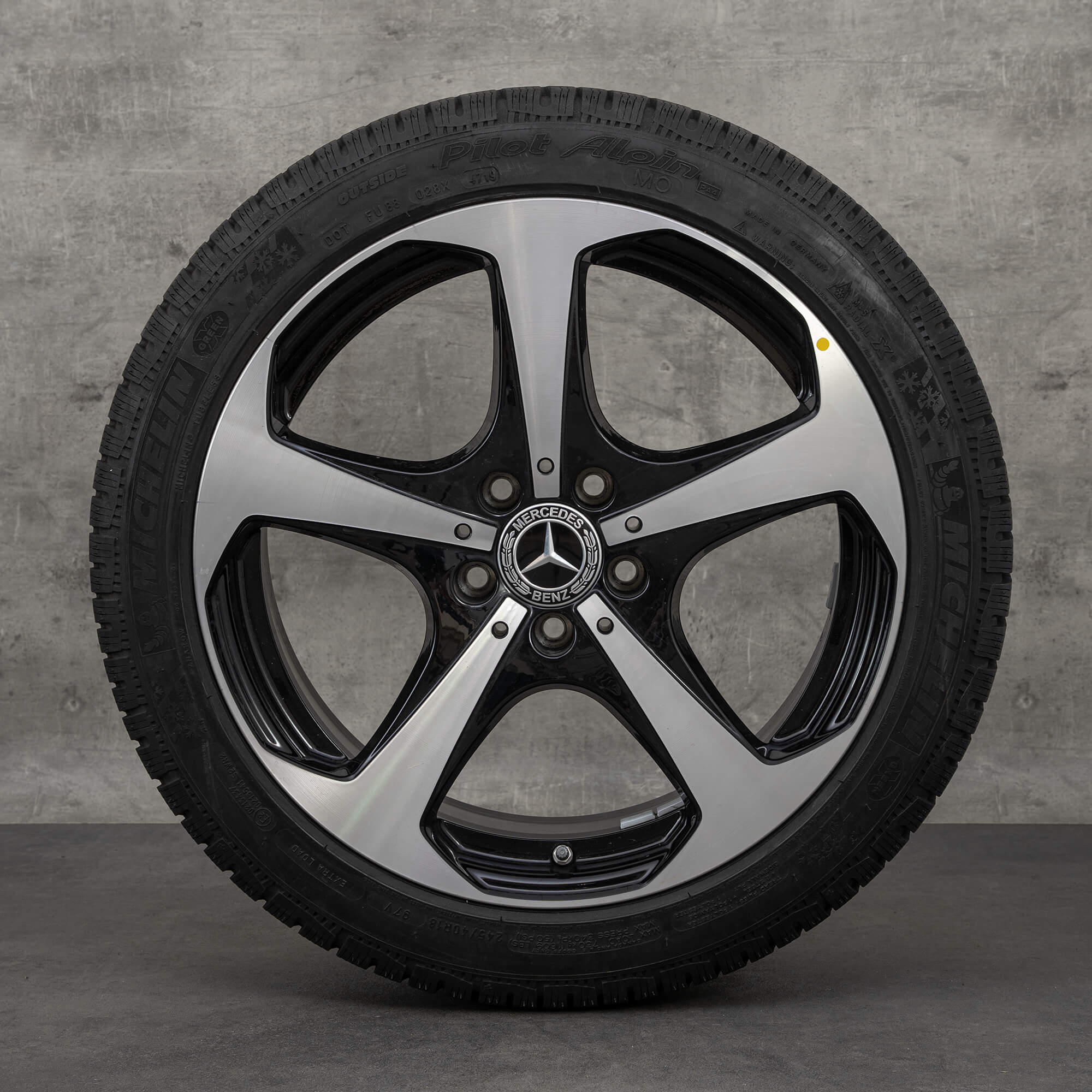 Mercedes Benz 18 inch rims C-Class W205 winter wheels A2054014600 ...
