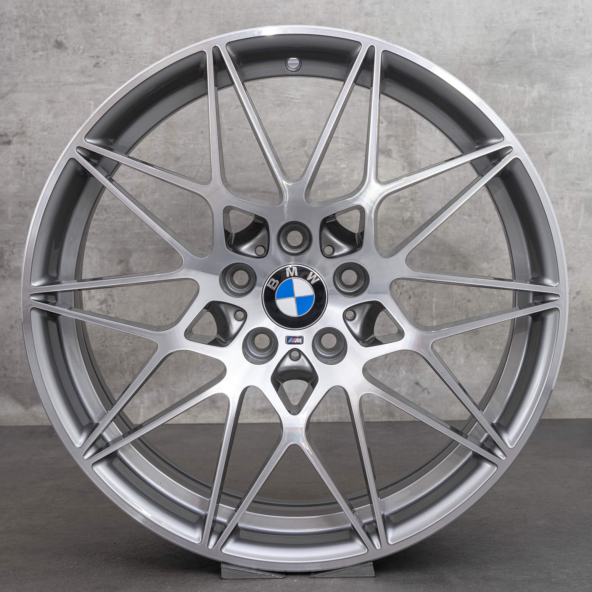 BMW 20 inch rims M3 F80 M4 F82 F83 8090194 8090195 styling M666 alloy rims
