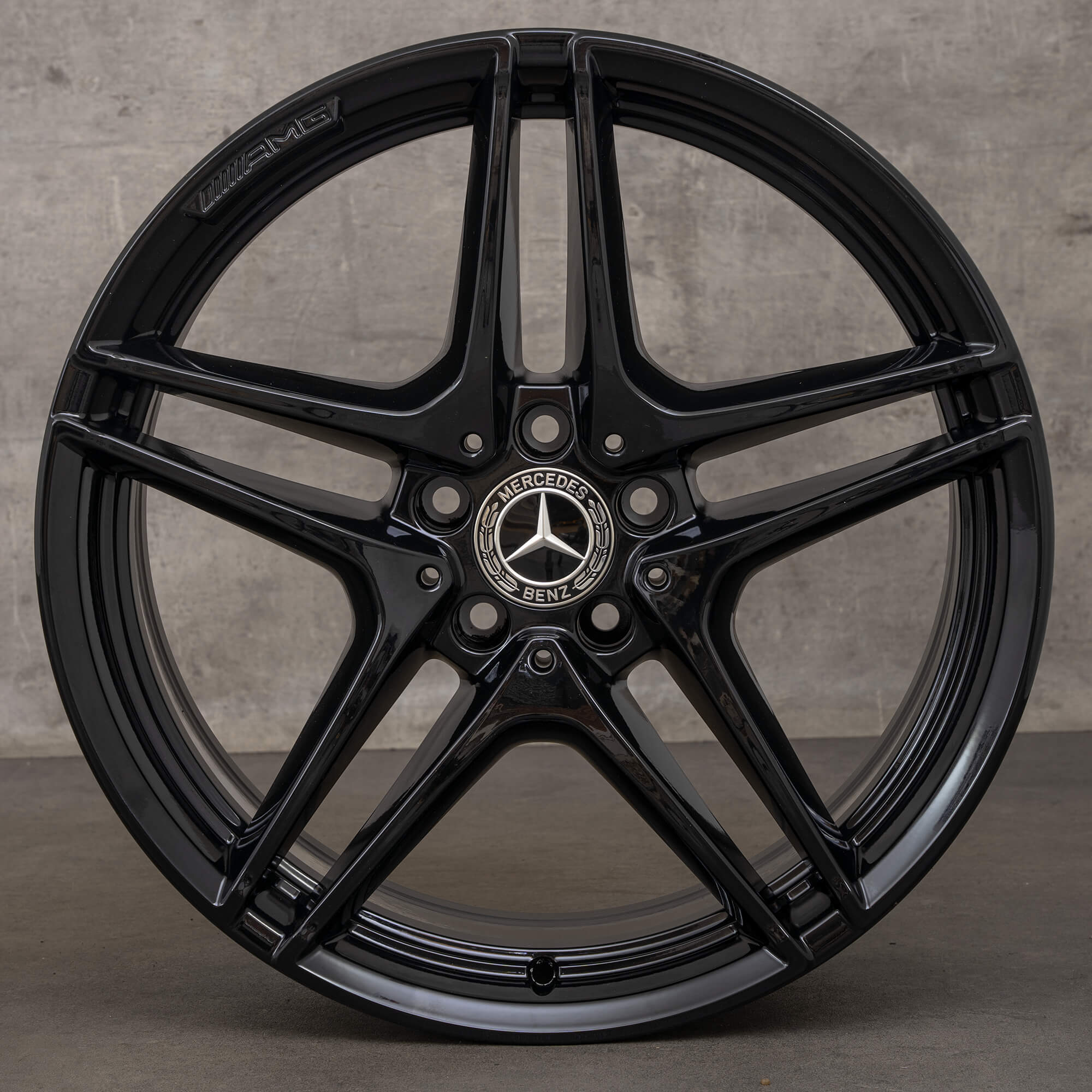 AMG Mercedes C63 C63S W205 S205 19 inch rims A2054011900 A2054012000 NEW