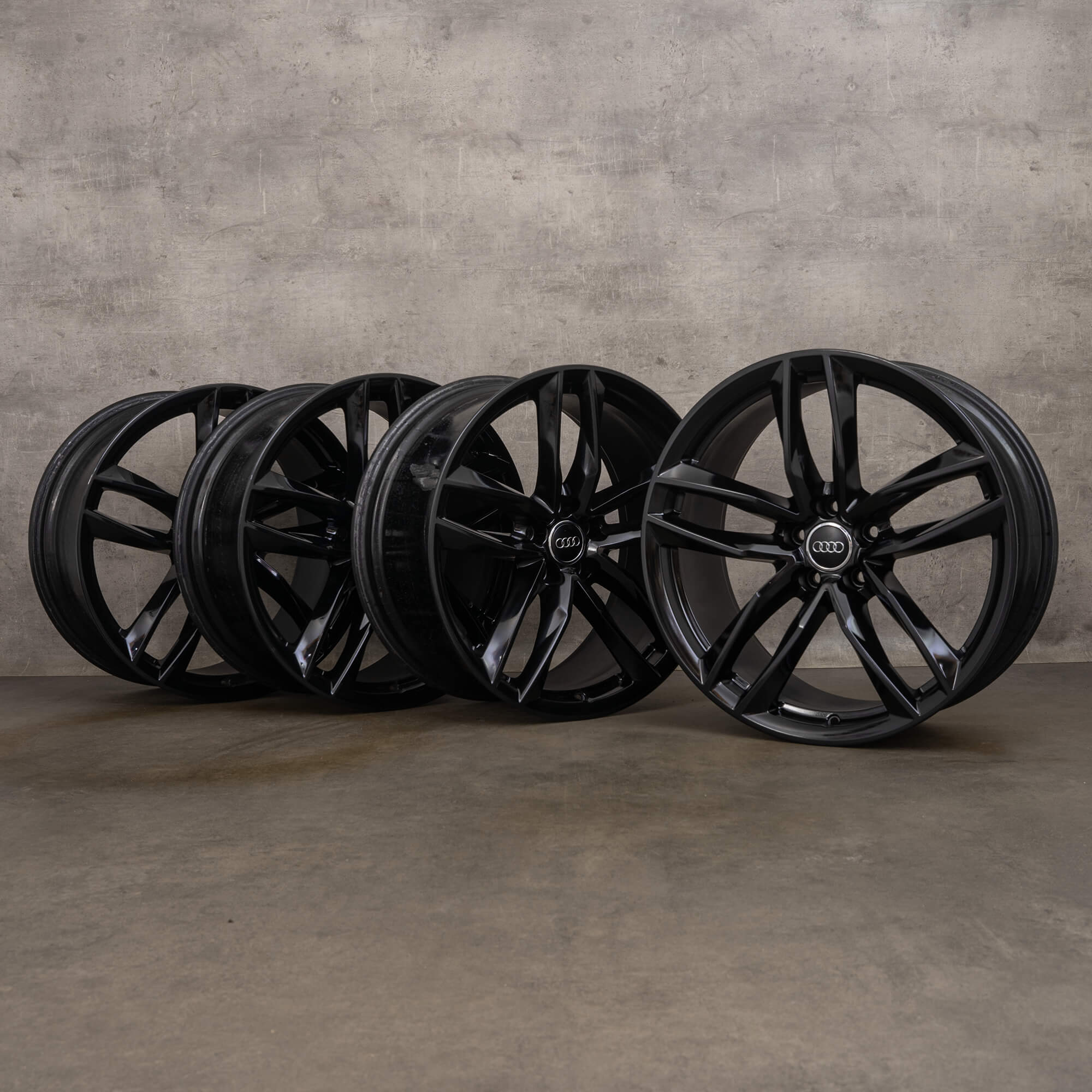OEM Audi A5 S5 8T 8F 20 inch rims 8T0601025DF black