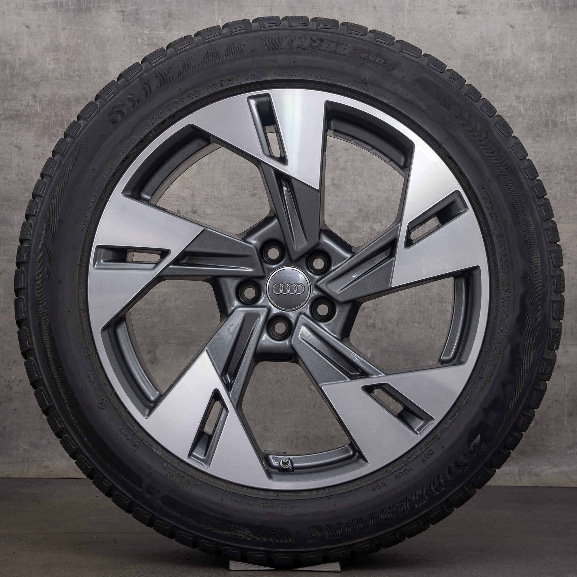 Audi Q8 E Tron Ge Winter Wheels Tires 20 Inch Rims 6 5 Mm 4ke601025t