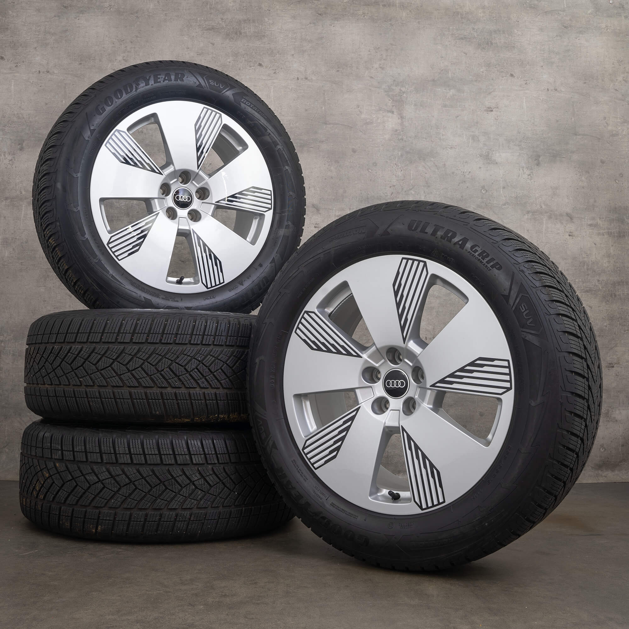 OEM Audi Q8 e-tron 4KE GE 19 inch Aero rim winter wheels tires ...