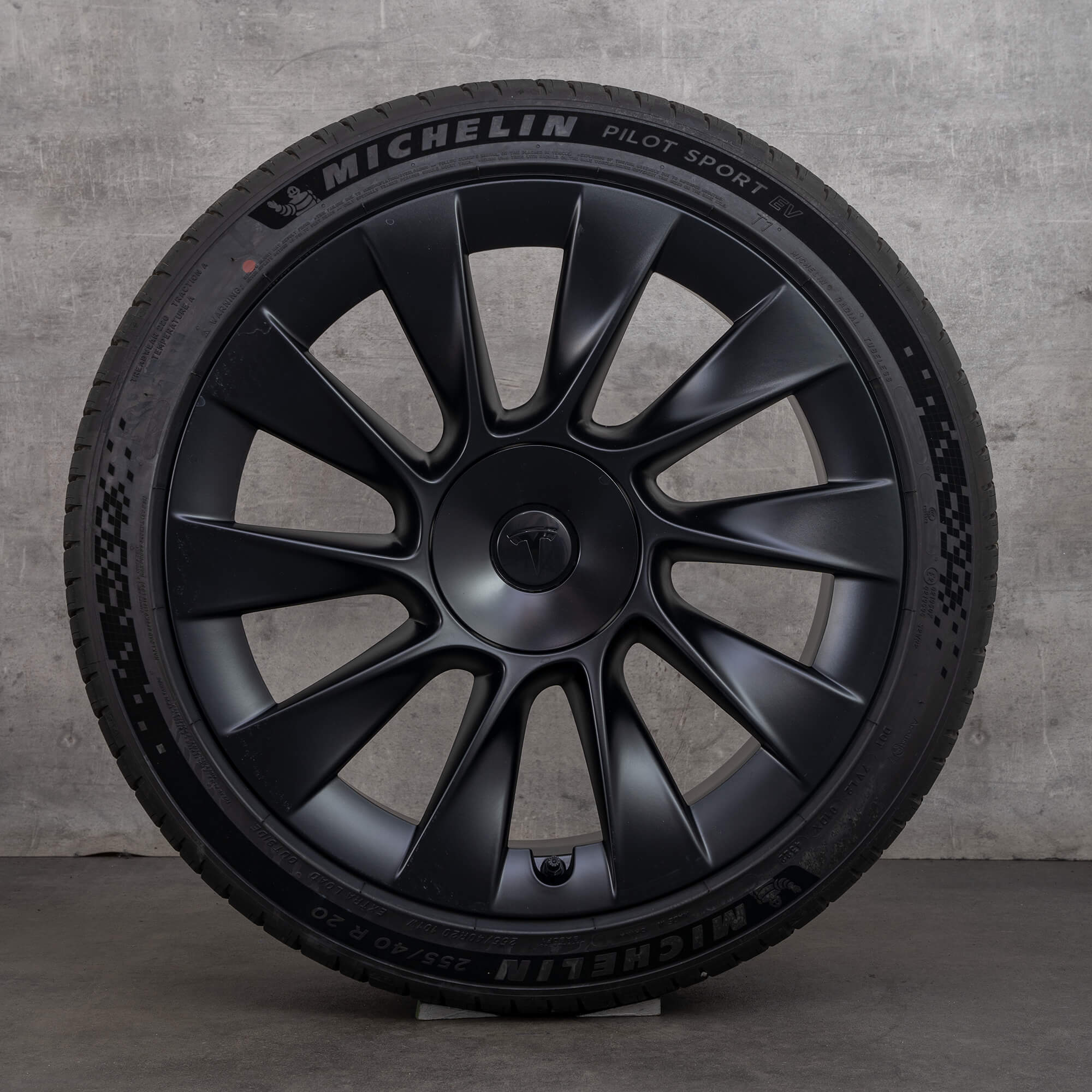 Tesla Model Y Sommerräder Induction 20 Zoll Felgen Sommerreifen 1188223 ...