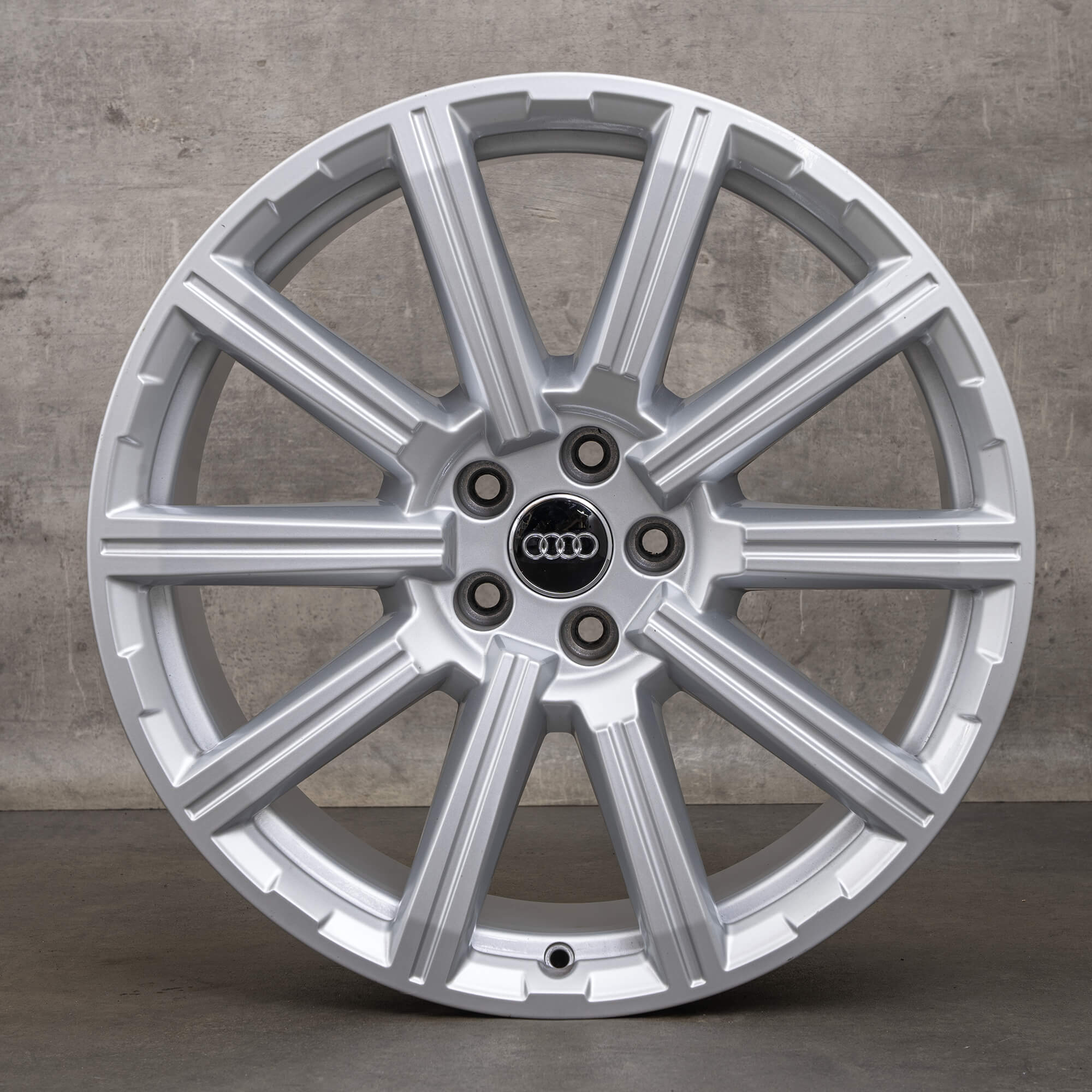 Audi Q7 SQ7 4M 20 inch rims 4M0601025AE aluminum silver