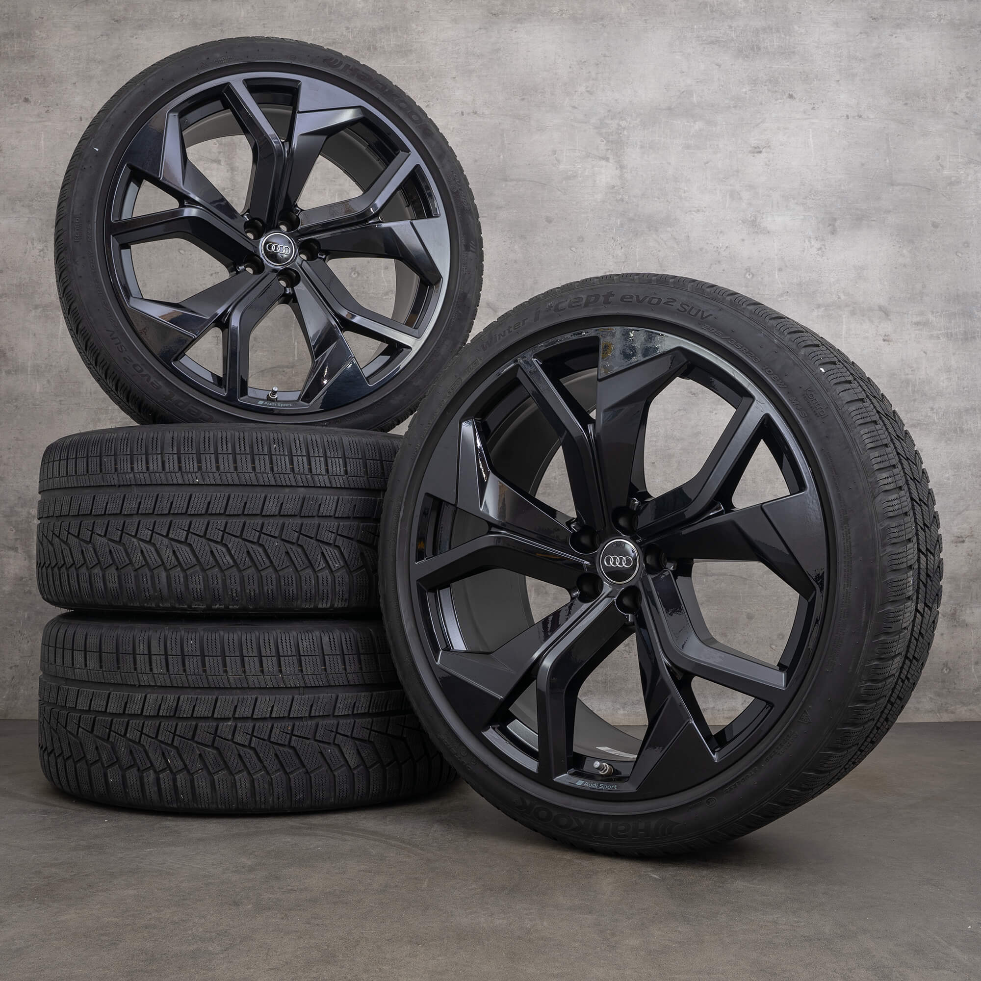 Audi RS Q8 4M8 winter wheels 23 inch rims tires black 4M8601025AP