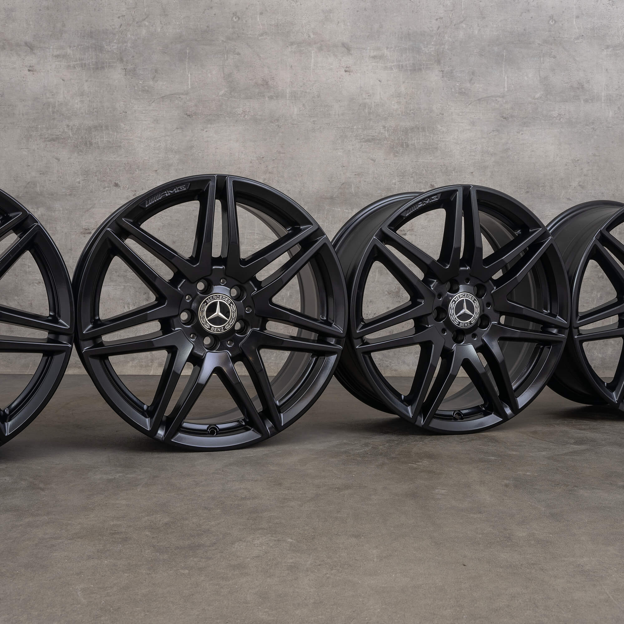 AMG Mercedes Benz V-Class Vito W447 19 inch black satin matt A4474015100