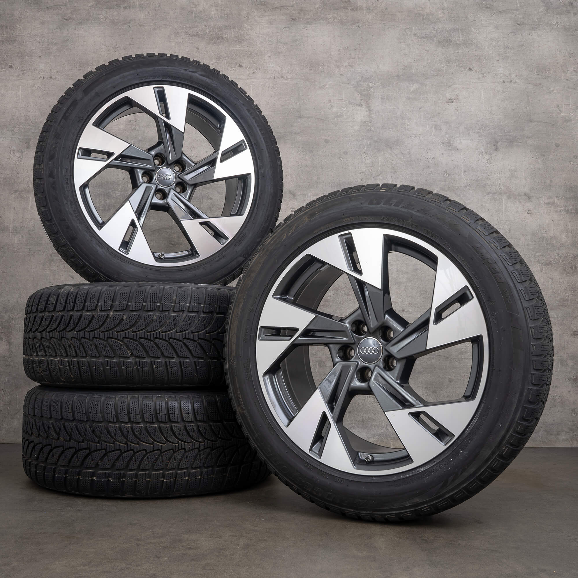 Audi Q8 e-tron GE winter wheels tires 20 inch rims 8 mm 4KE601025T