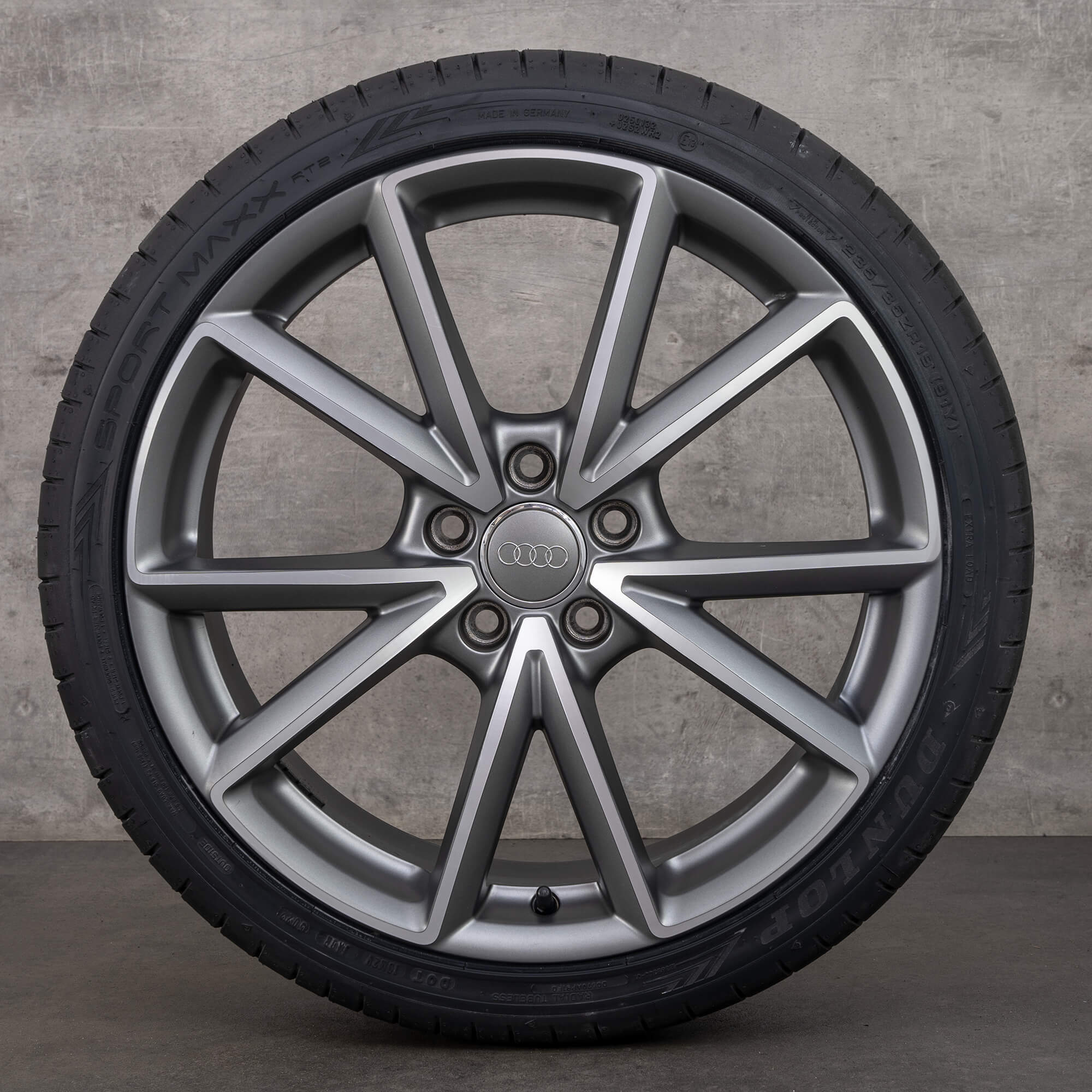 Audi A3 S3 8V summer wheels 19 inch rims tires 8V0601025AT S line