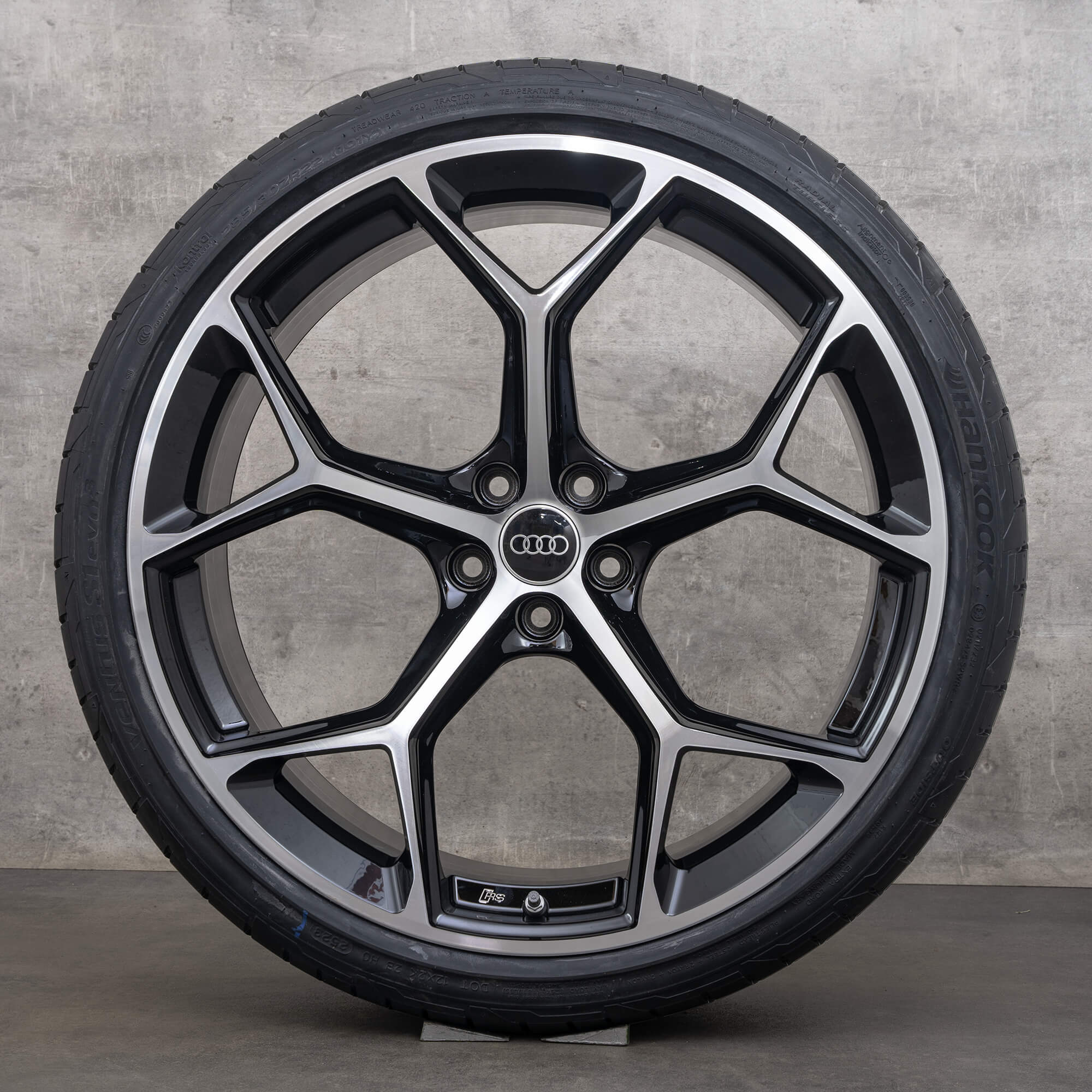 Audi RS6 & 7 4K C8 summer wheels 22 inch rims tires 4K0601025BM