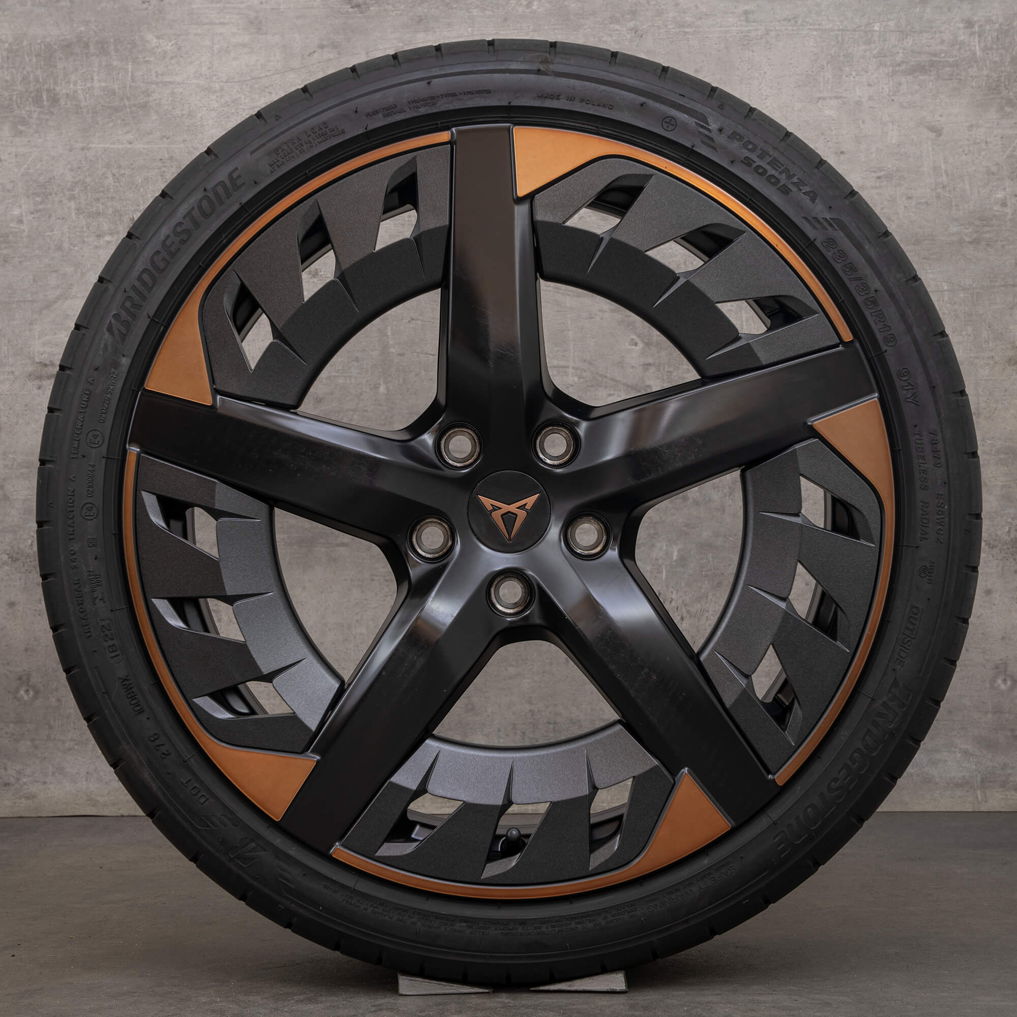 Seat Cupra Leon KL summer wheels 19 inch rims tires 5FA601025L