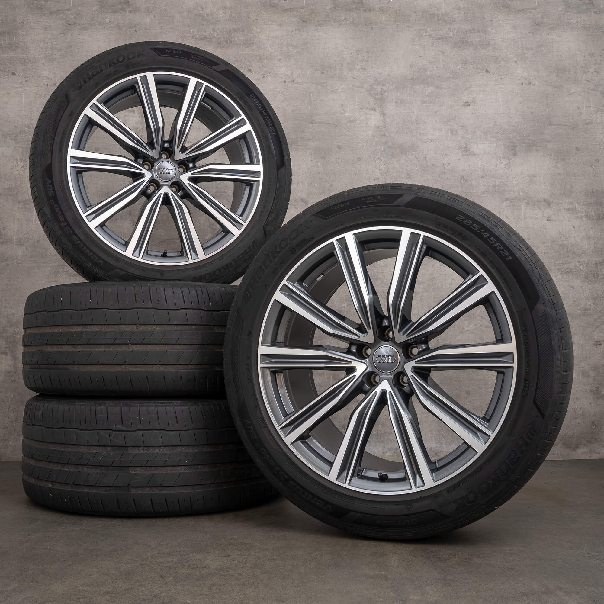 Audi Q8 SQ8 4M8 summer tires wheels 21 inch alloy rims 4M8601025G