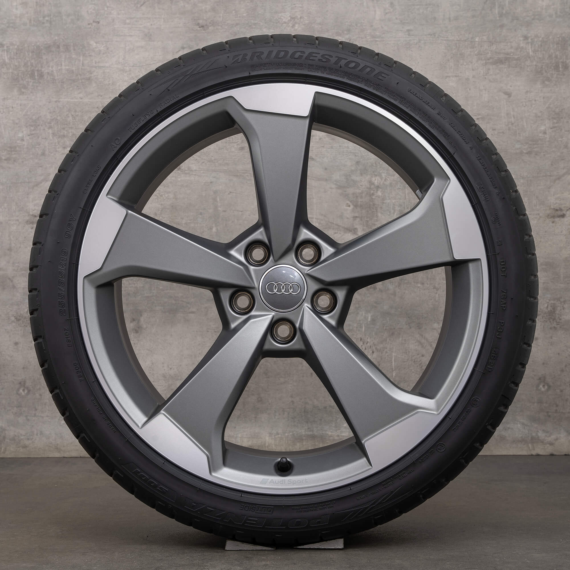 Audi S4 B9 8W summer wheels 19 inch rims tires 8W0601025CG 7 mm