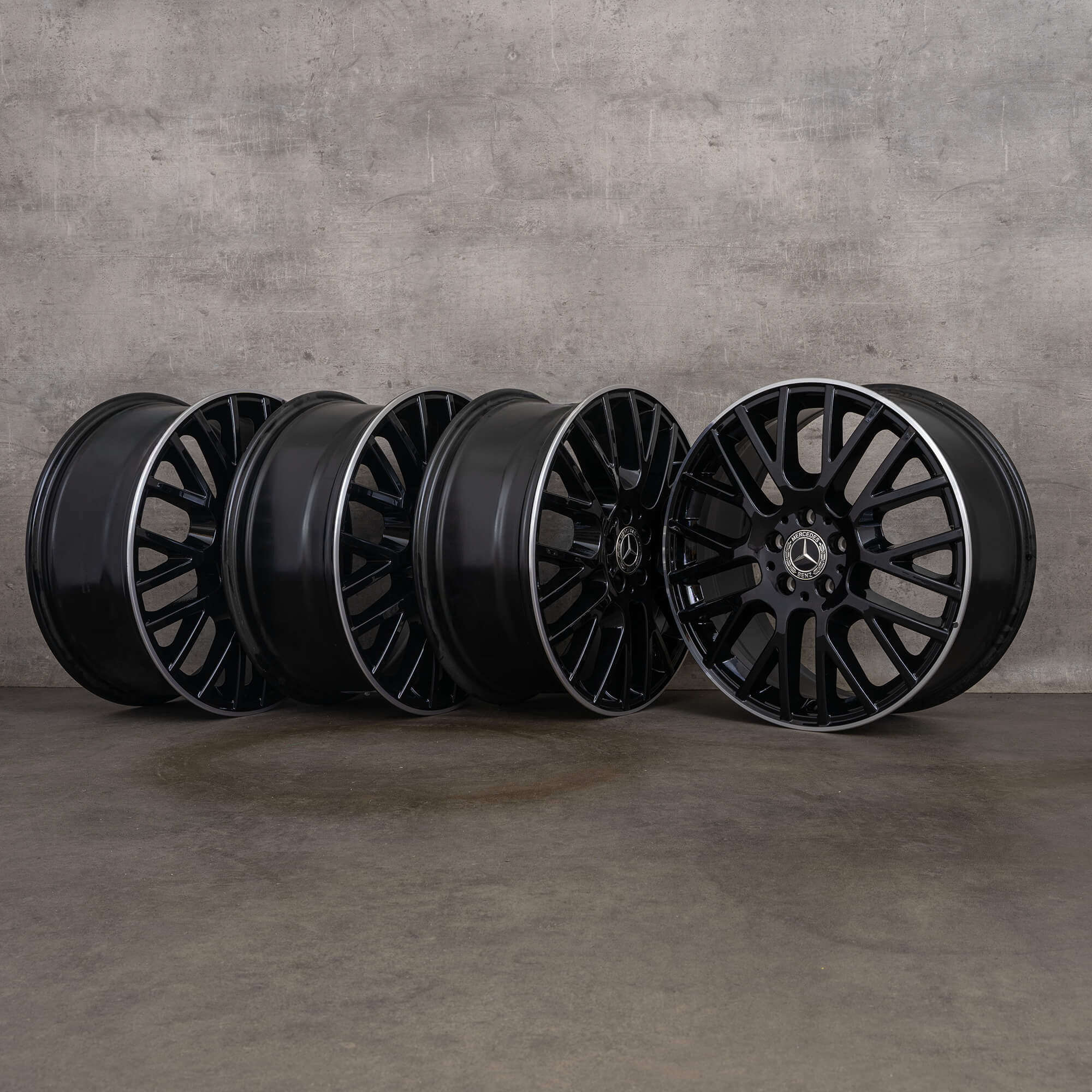 OEM Mercedes Benz GLE rims 19 inch V167 A1674012100 black high gloss NEW