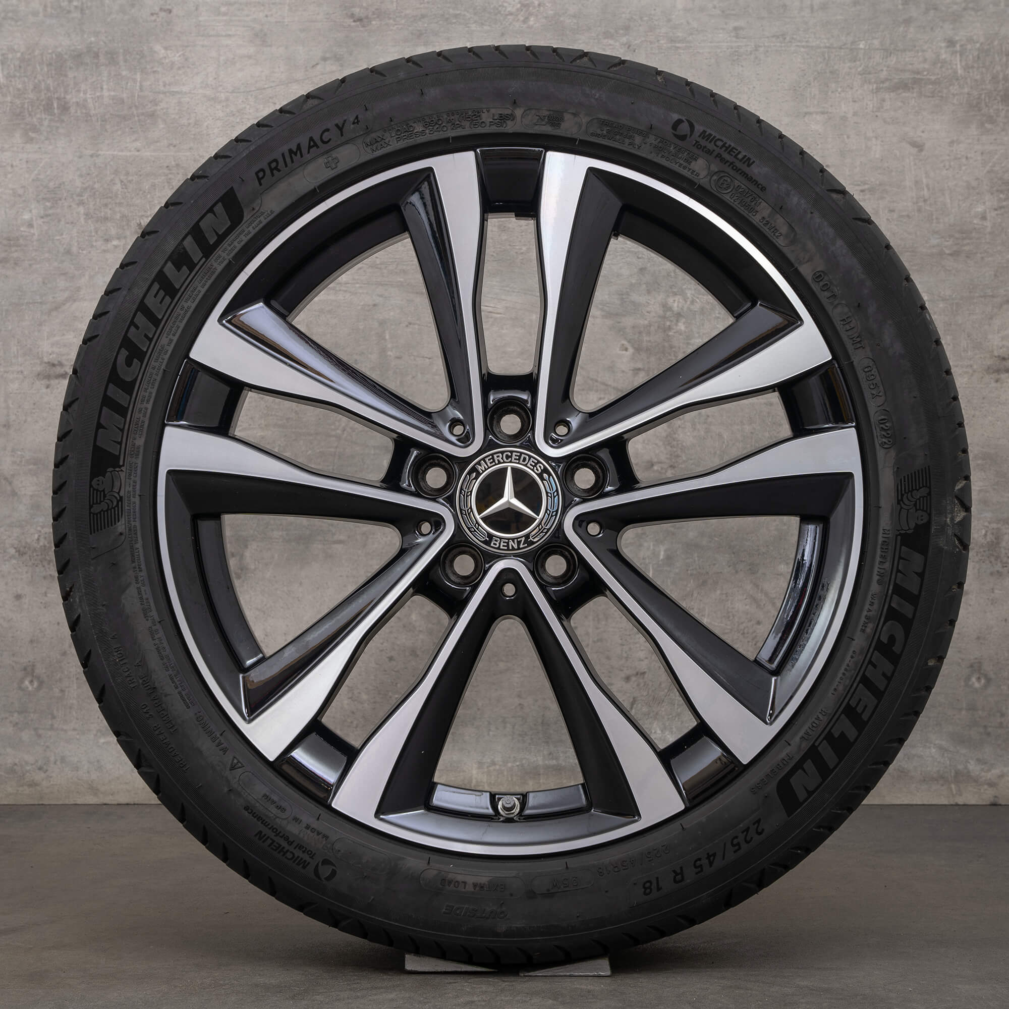 Mercedes Benz AB Class W177 W247 CLA X118 summer wheels 18 inch tires