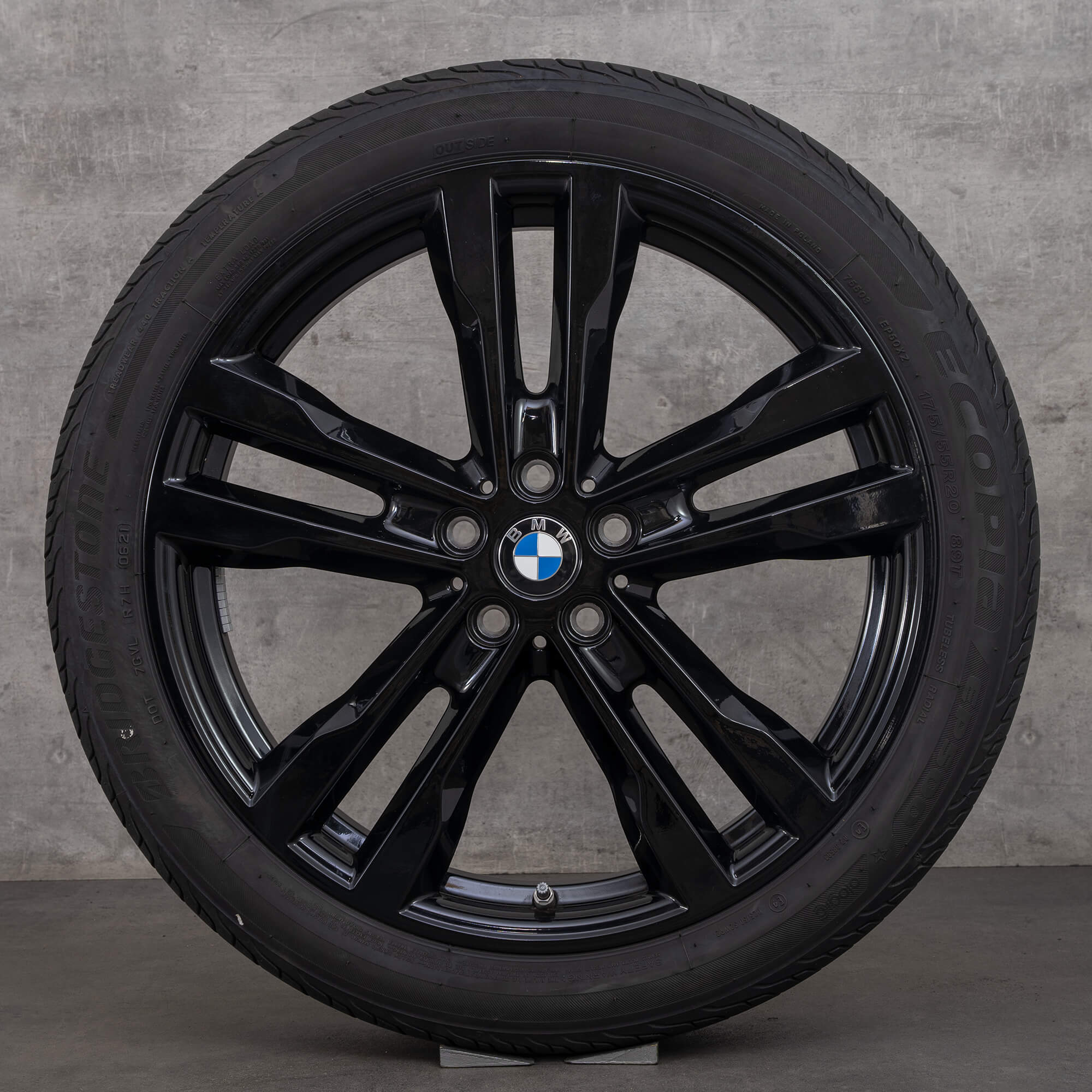 BMW i3s I01 summer wheels 20 inch tires rims 6852080 6852081