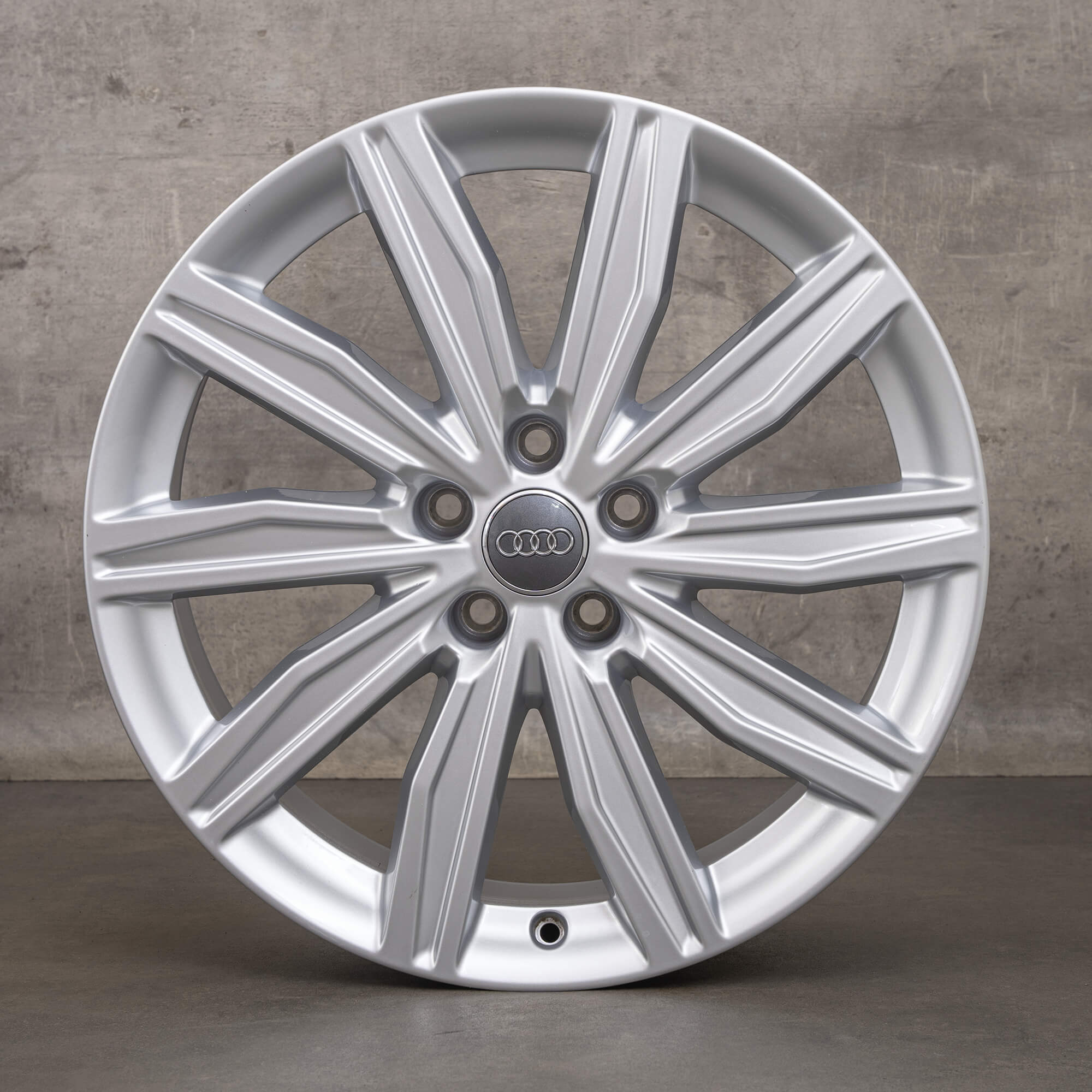 Llantas originales Audi A6 S6 4K C8 de 19 pulgadas dinámicas 4K0601025M