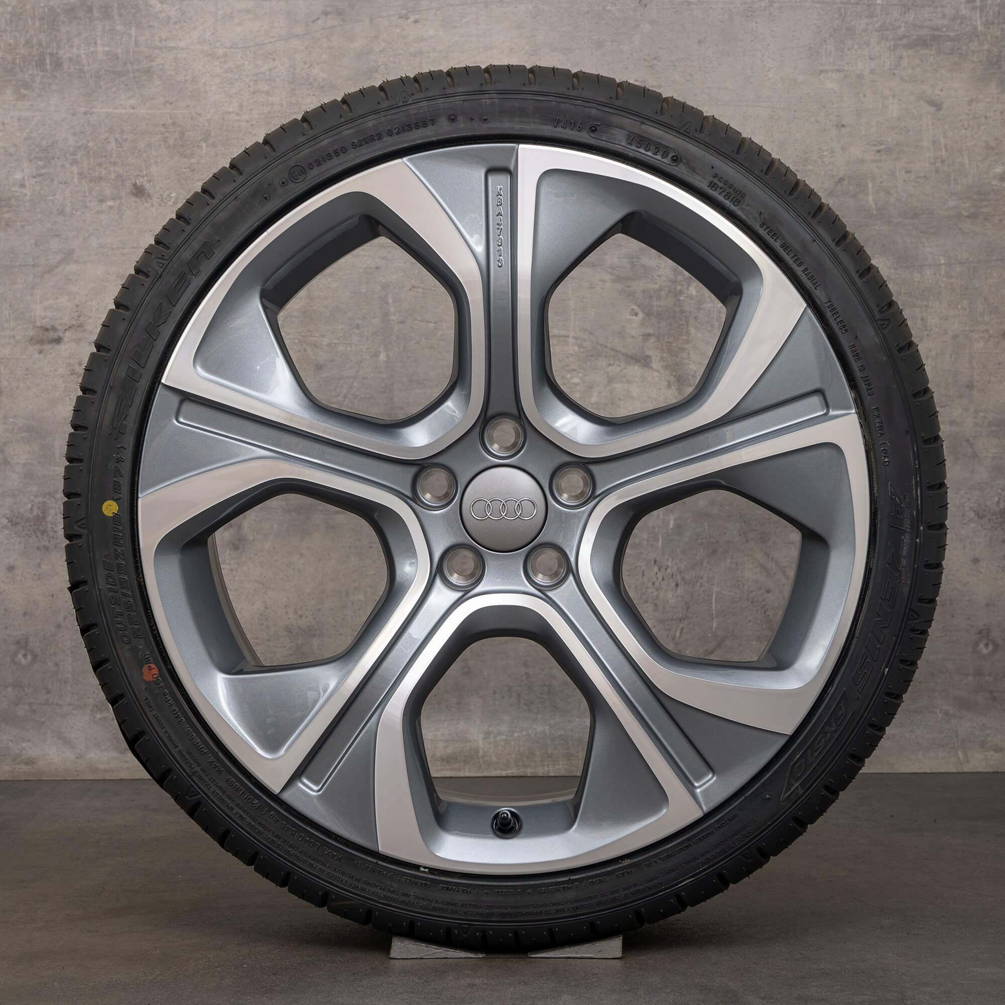 Audi 18 inch rims A1 S1 8X summer tires summer wheels alloy rims 8X0071498