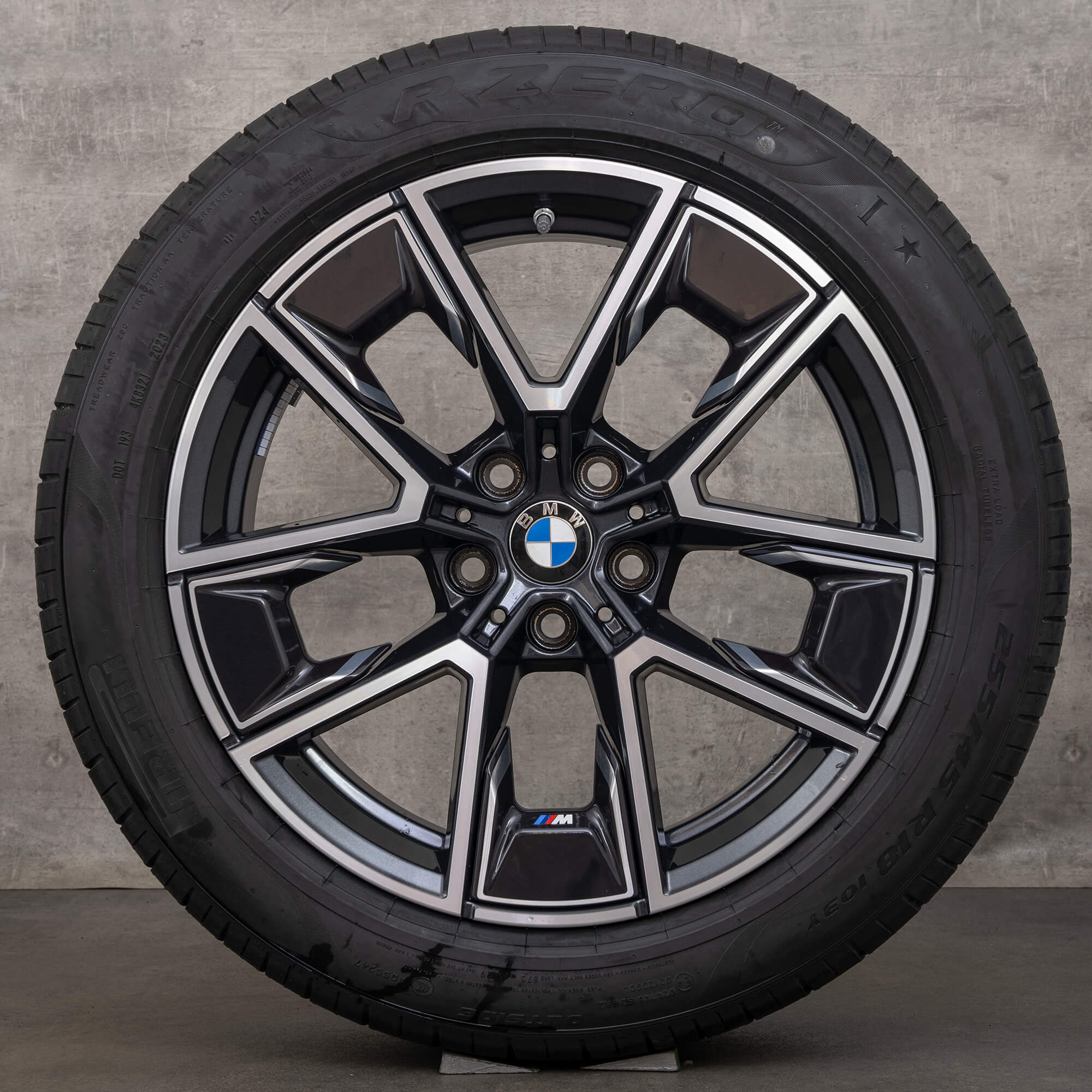 BMW 4 Series i4 G26 summer wheels 18 inch rims tires 8747286 8747303